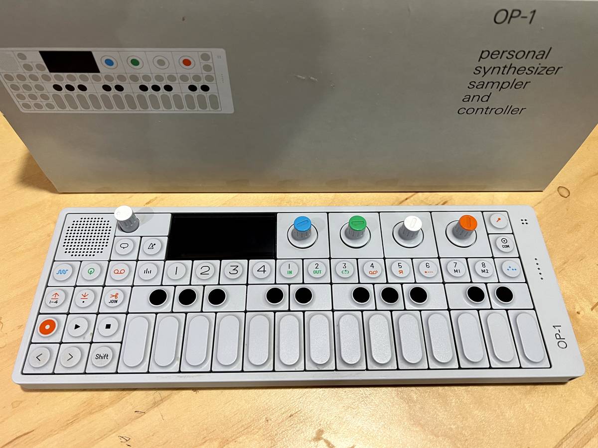 OP-1 - Teenage Engineering OP-1 - Audiofanzine