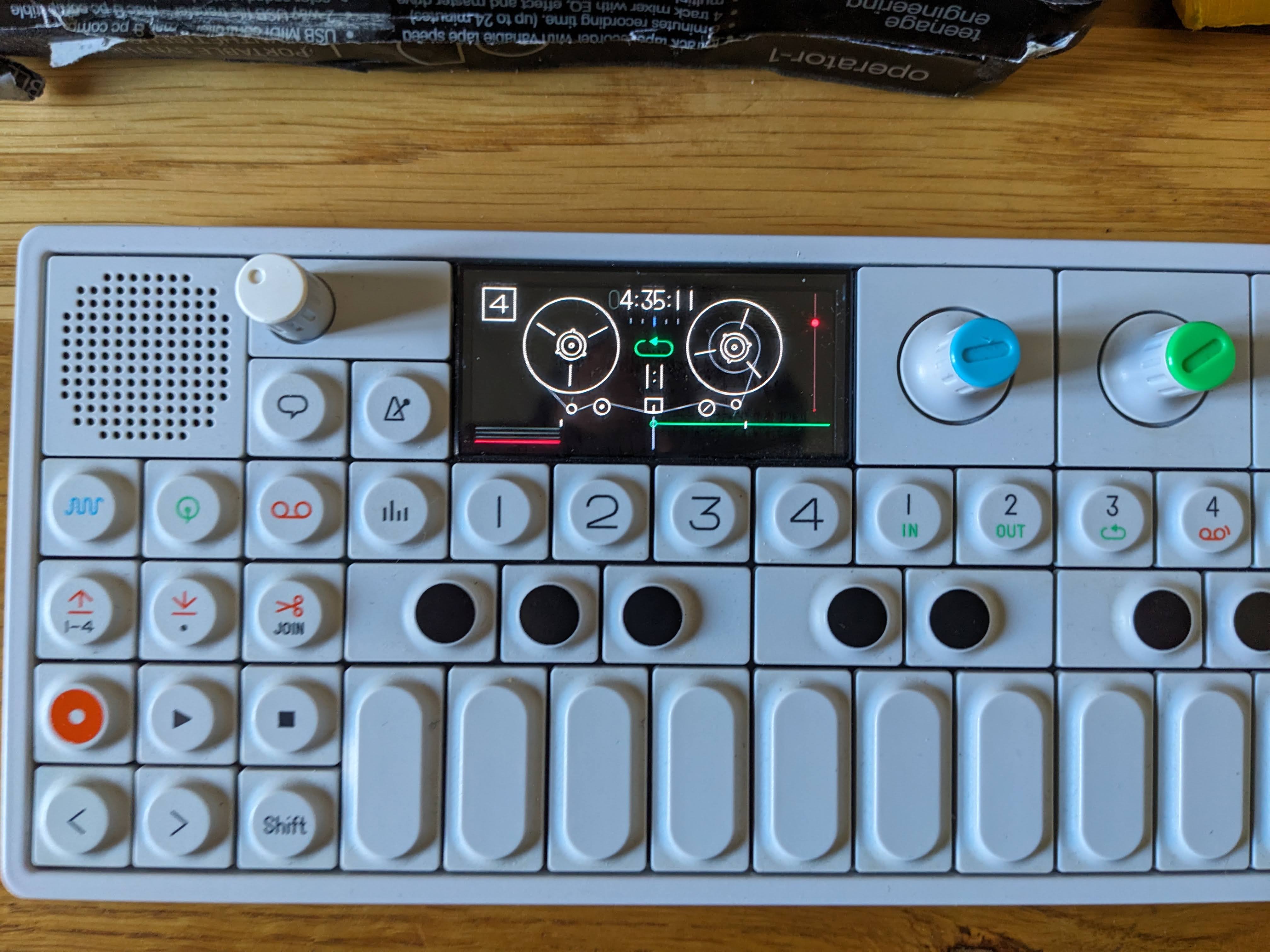OP-1 - Teenage Engineering OP-1 - Audiofanzine