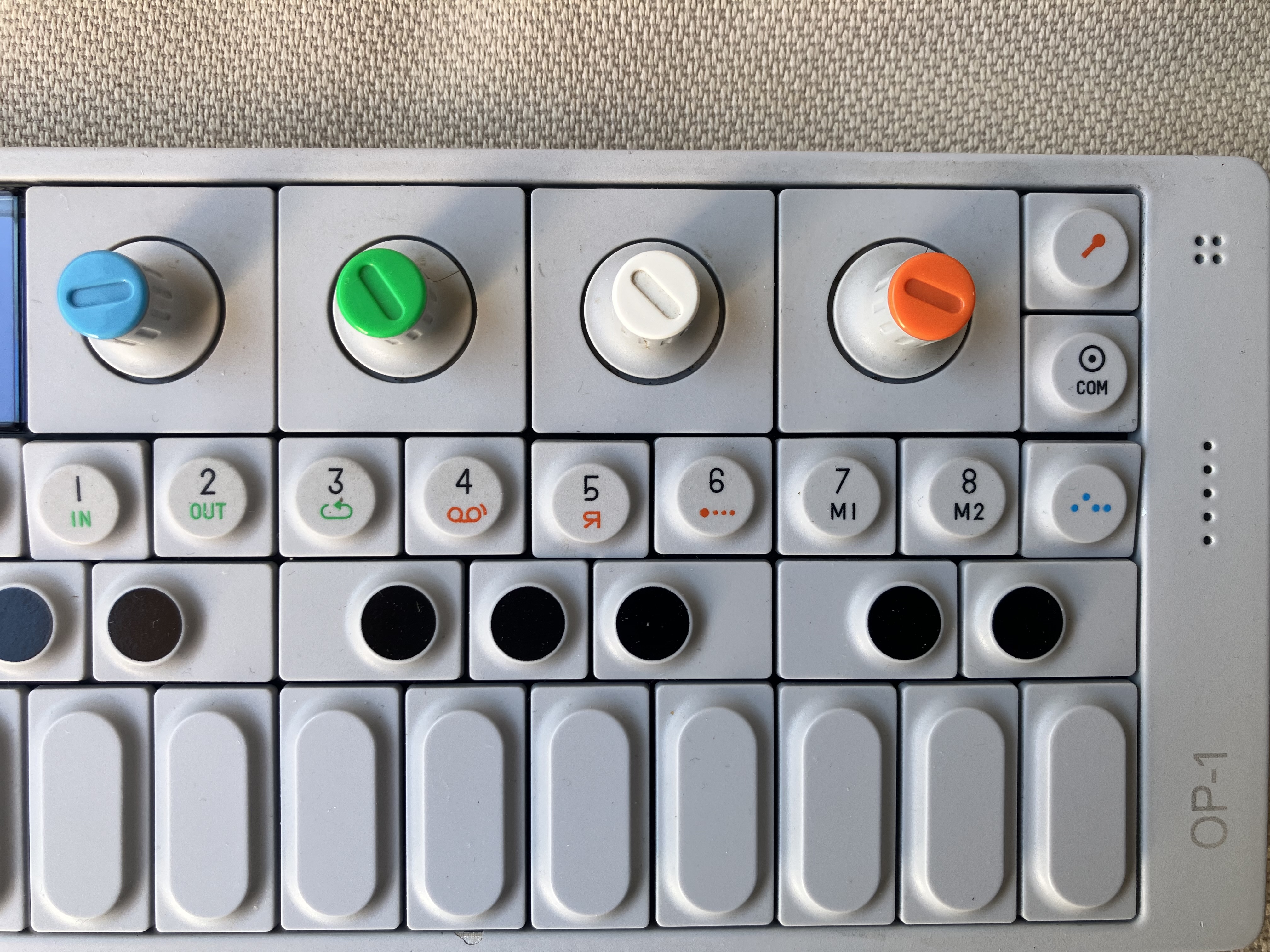 OP-1 - Teenage Engineering OP-1 - Audiofanzine
