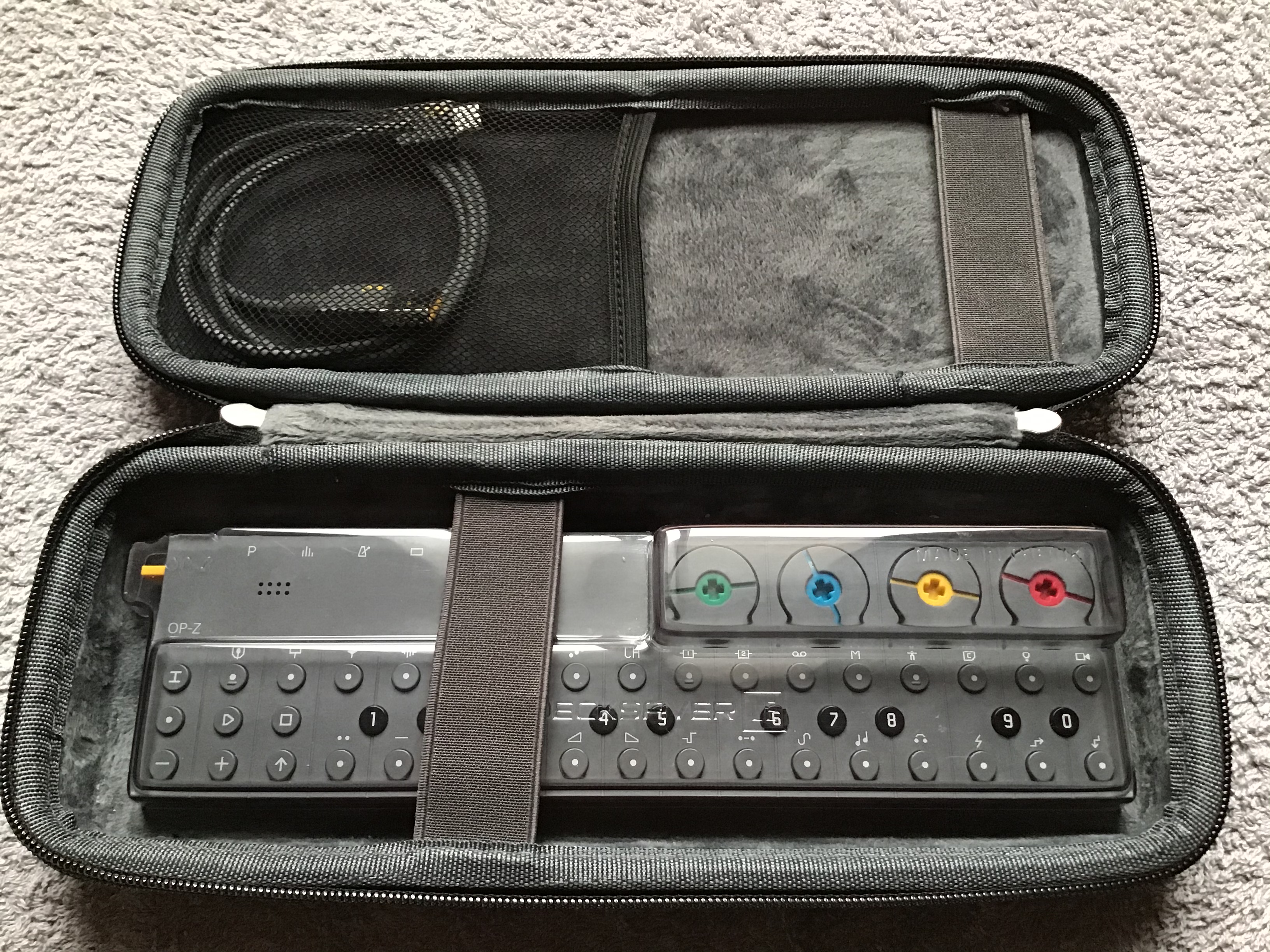 OP-Z - Teenage Engineering OP-Z - Audiofanzine