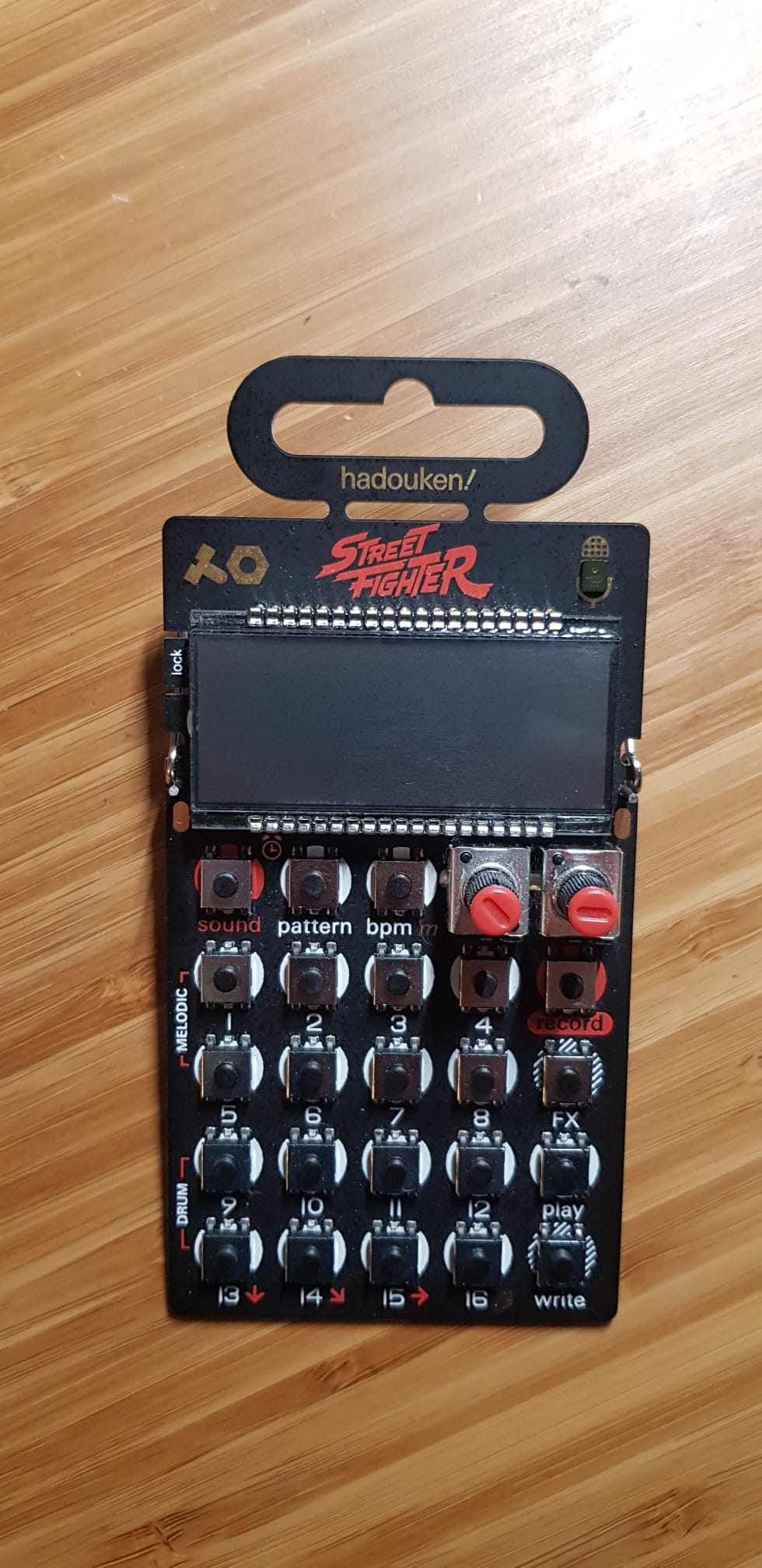 PO-33 K.O! - Teenage Engineering PO-33 K.O! - Audiofanzine