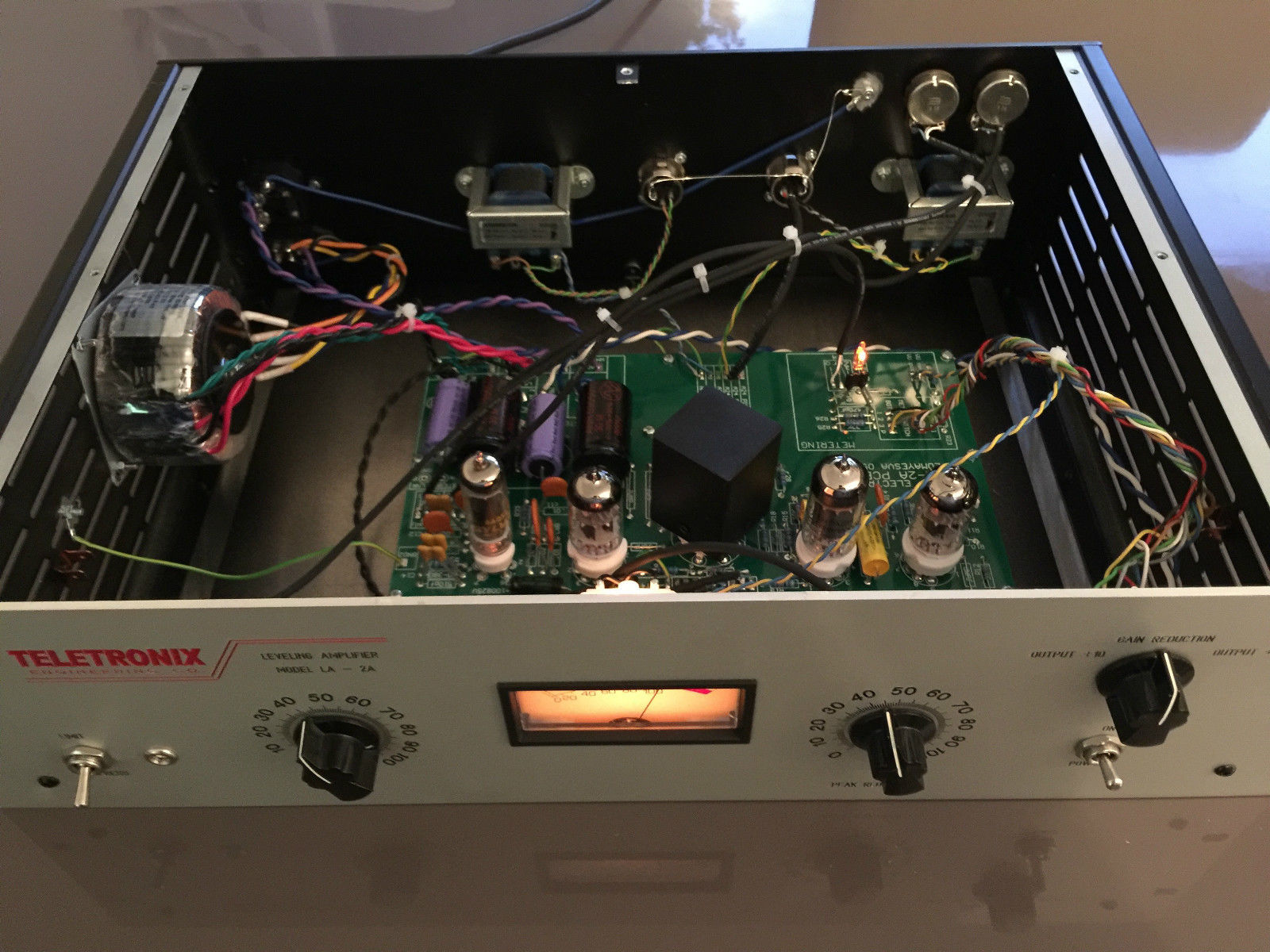 Photo Teletronix LA-2A : Teletronix LA-2A (71926) (#1538218) - Audiofanzine