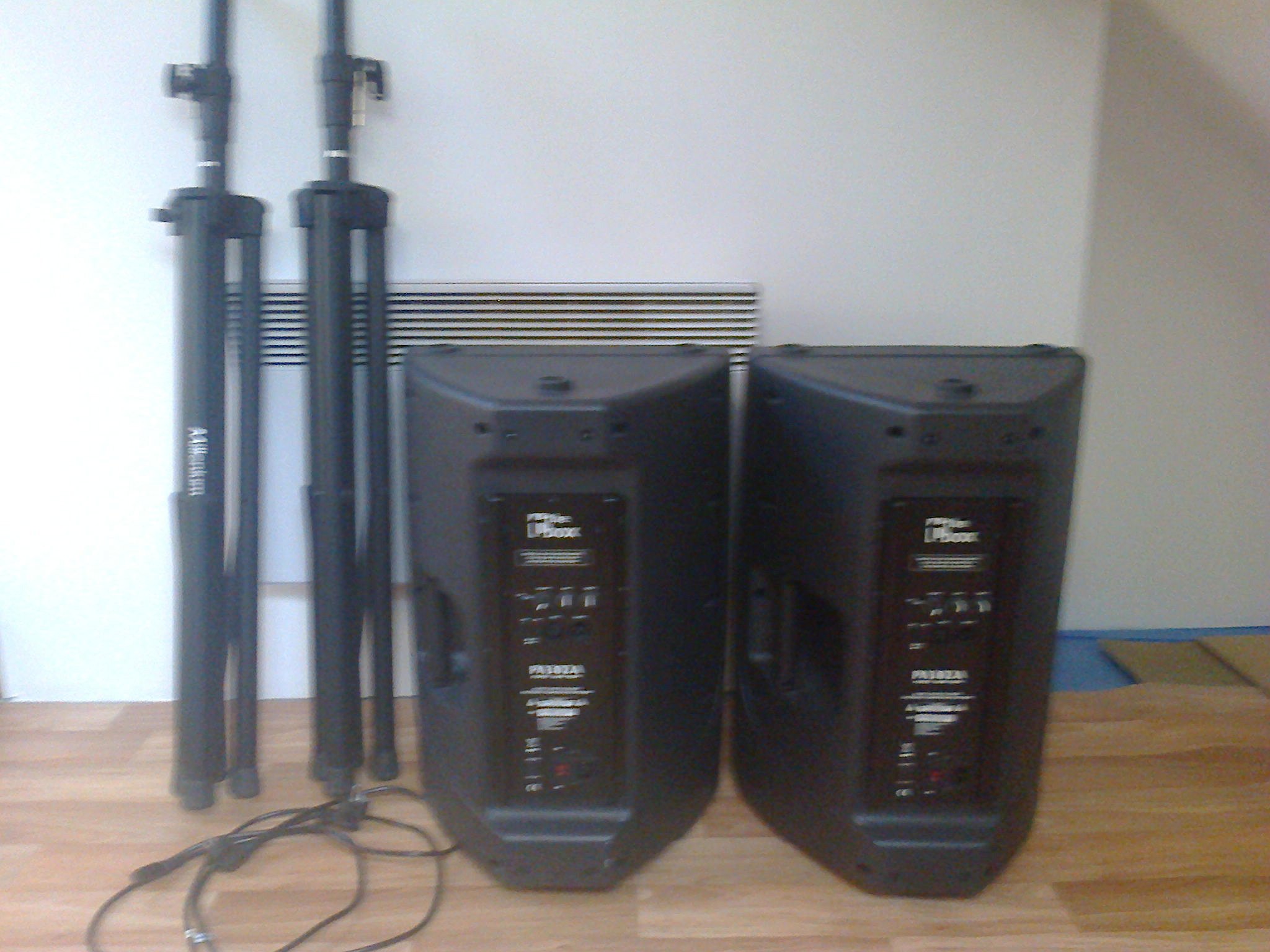 PA 302 A - the box PA 302 A - Audiofanzine