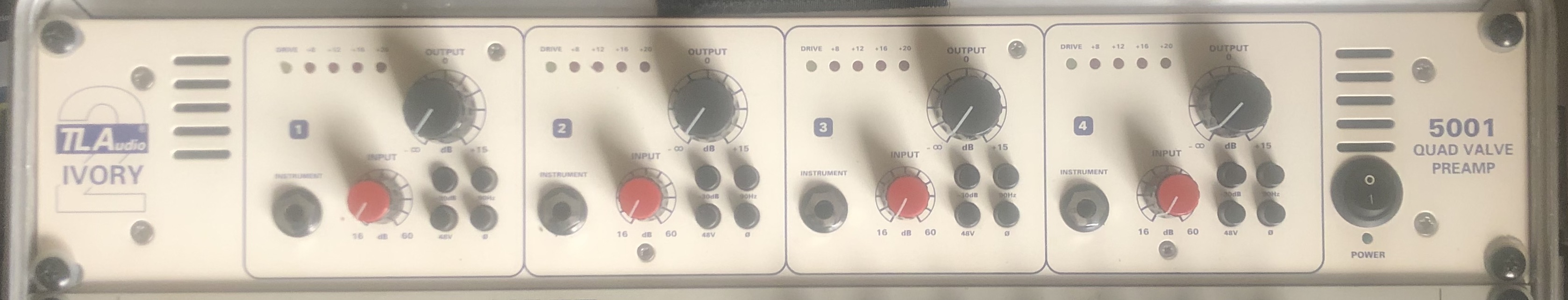 5001 4-Channel Tube Mic Preamp TL Audio - Audiofanzine