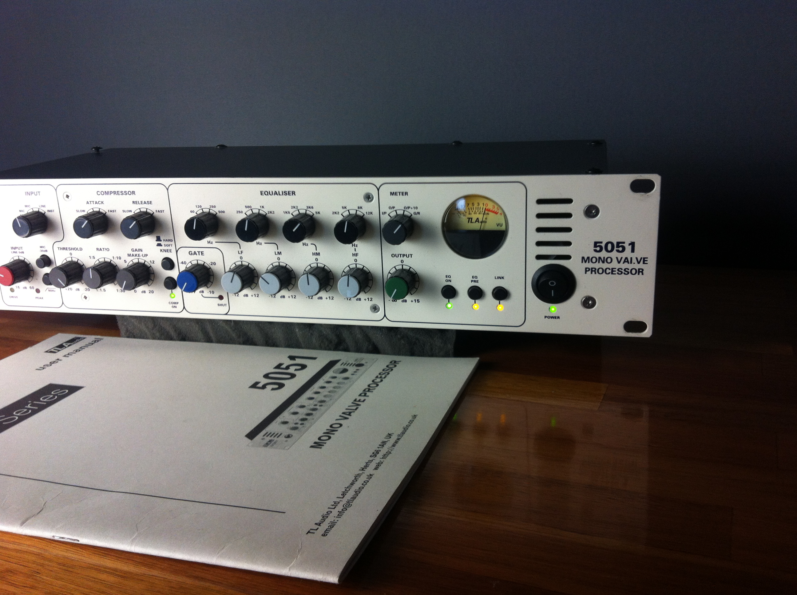 5051 Mono Tube Voice Processor TL Audio - Audiofanzine