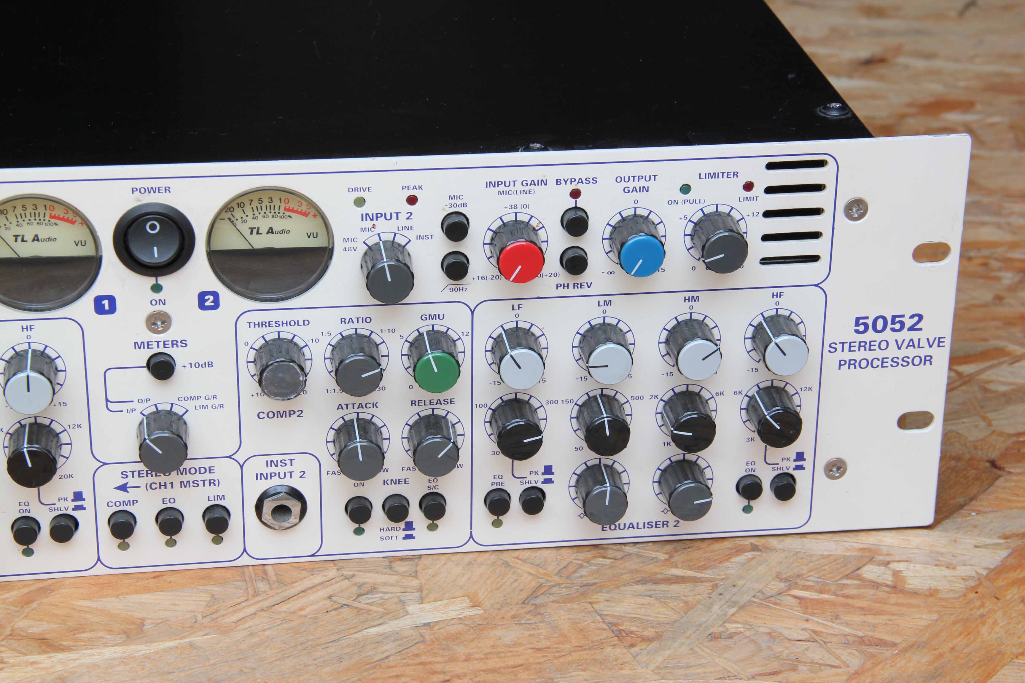 5052 2-Channel Tube Processor TL Audio - Audiofanzine