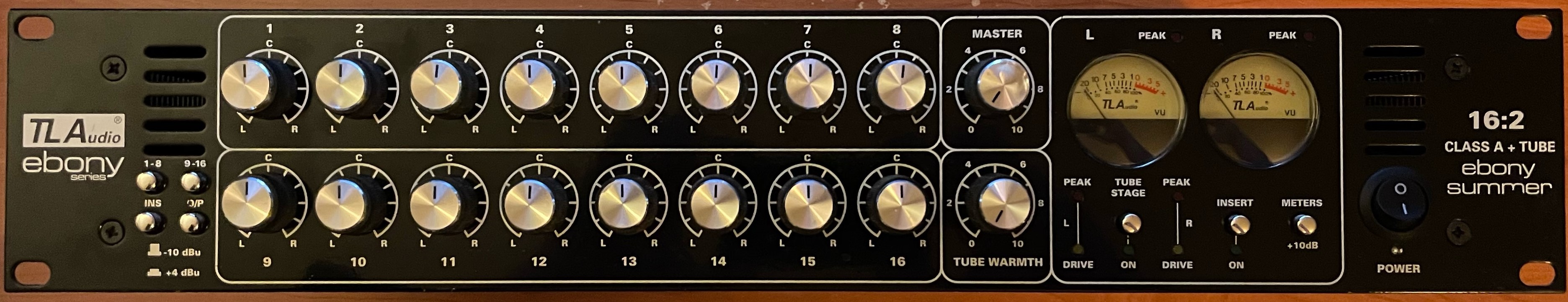 A4 Discrete Class A 16:2 Summing Mixer TL Audio - Audiofanzine