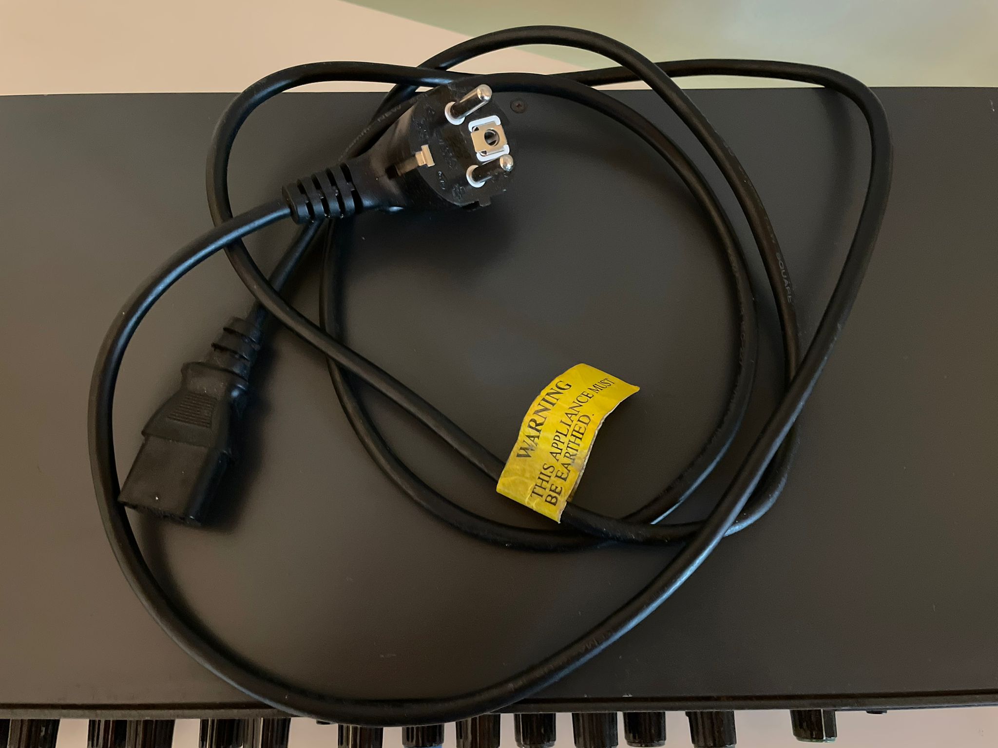 C-1 Dual Valve Compressor - TL Audio C-1 Dual Valve Compressor ...