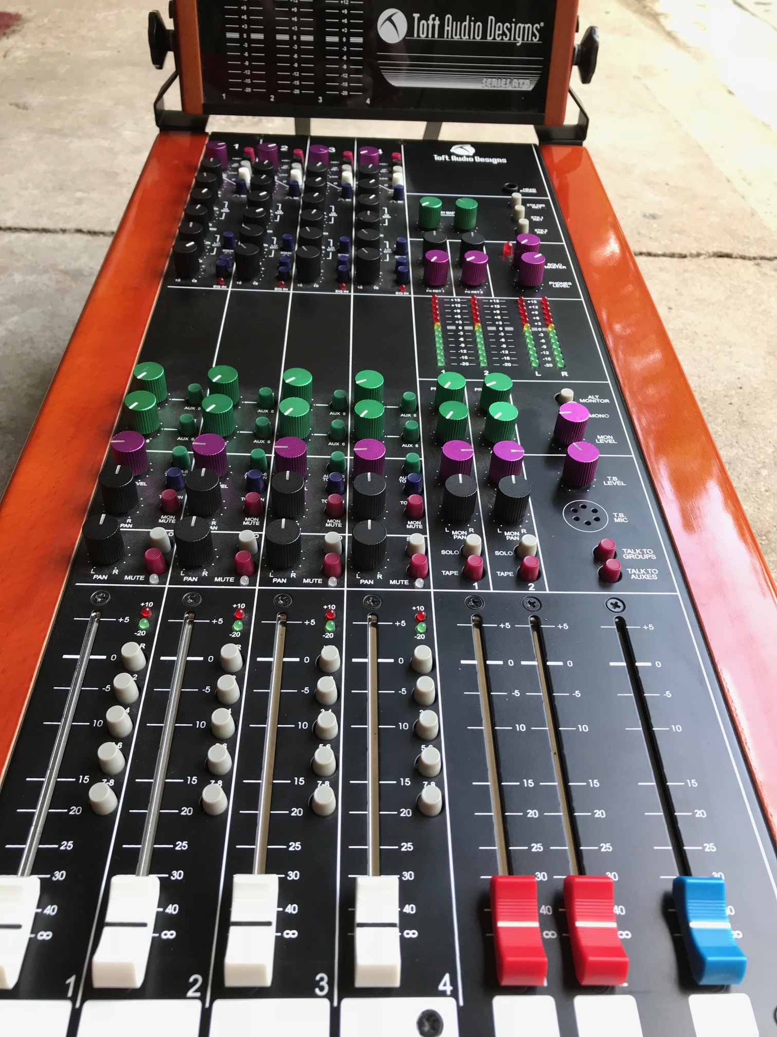 ATB-04M - Toft Audio Designs ATB-04M - Audiofanzine