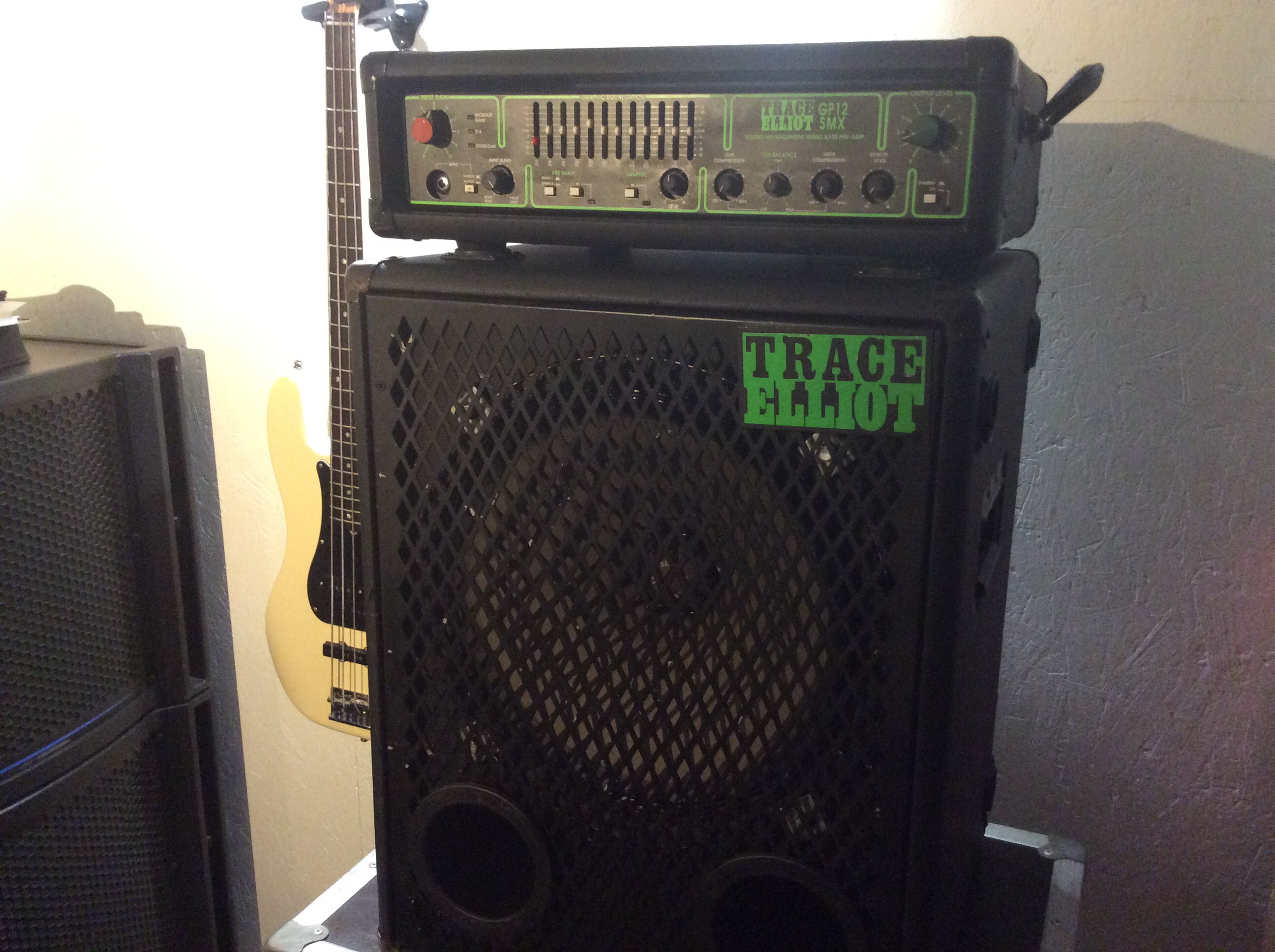 GP 12 SMX - Trace Elliot GP 12 SMX - Audiofanzine