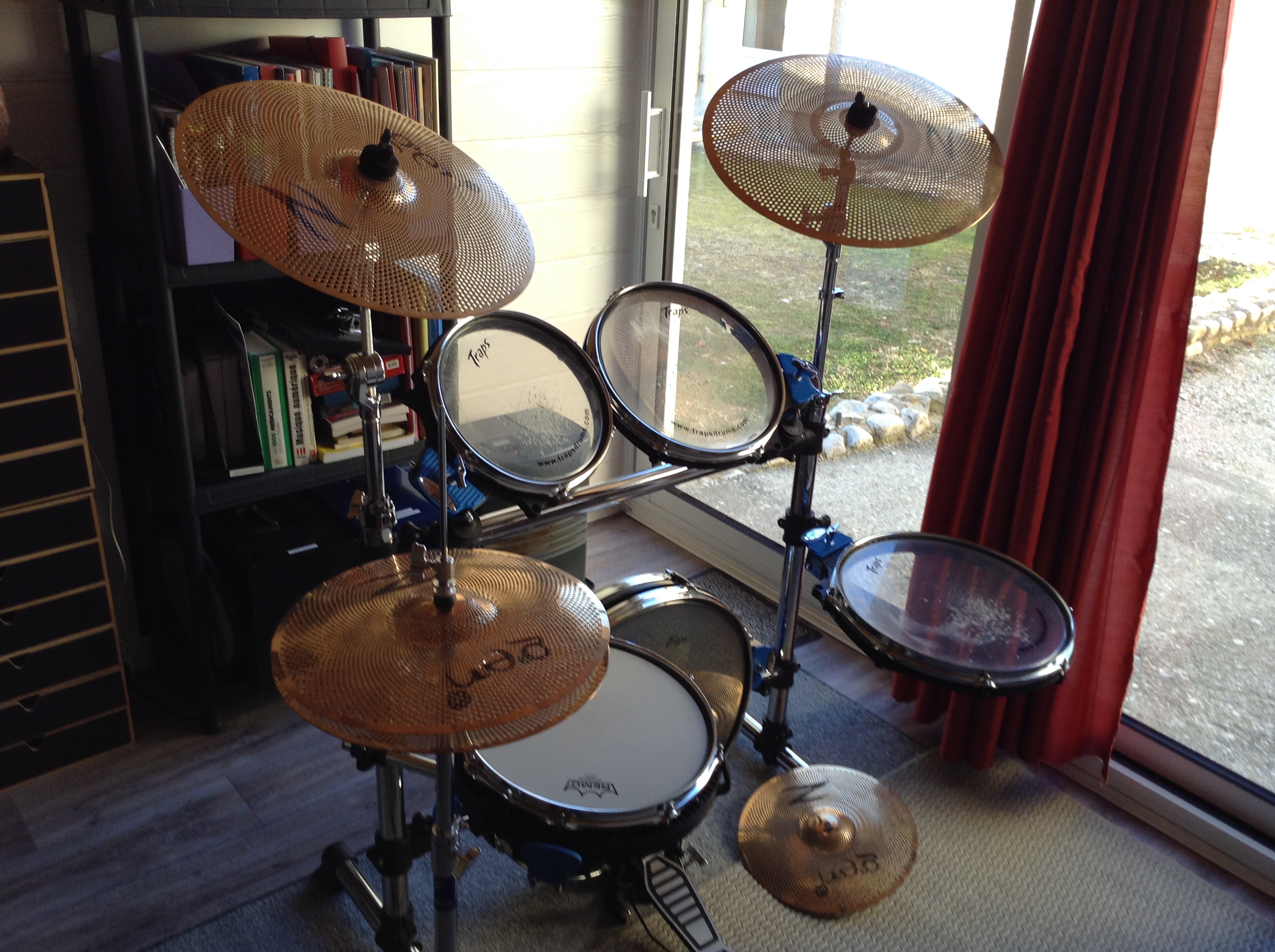 A400 - Traps Drums A400 - Audiofanzine