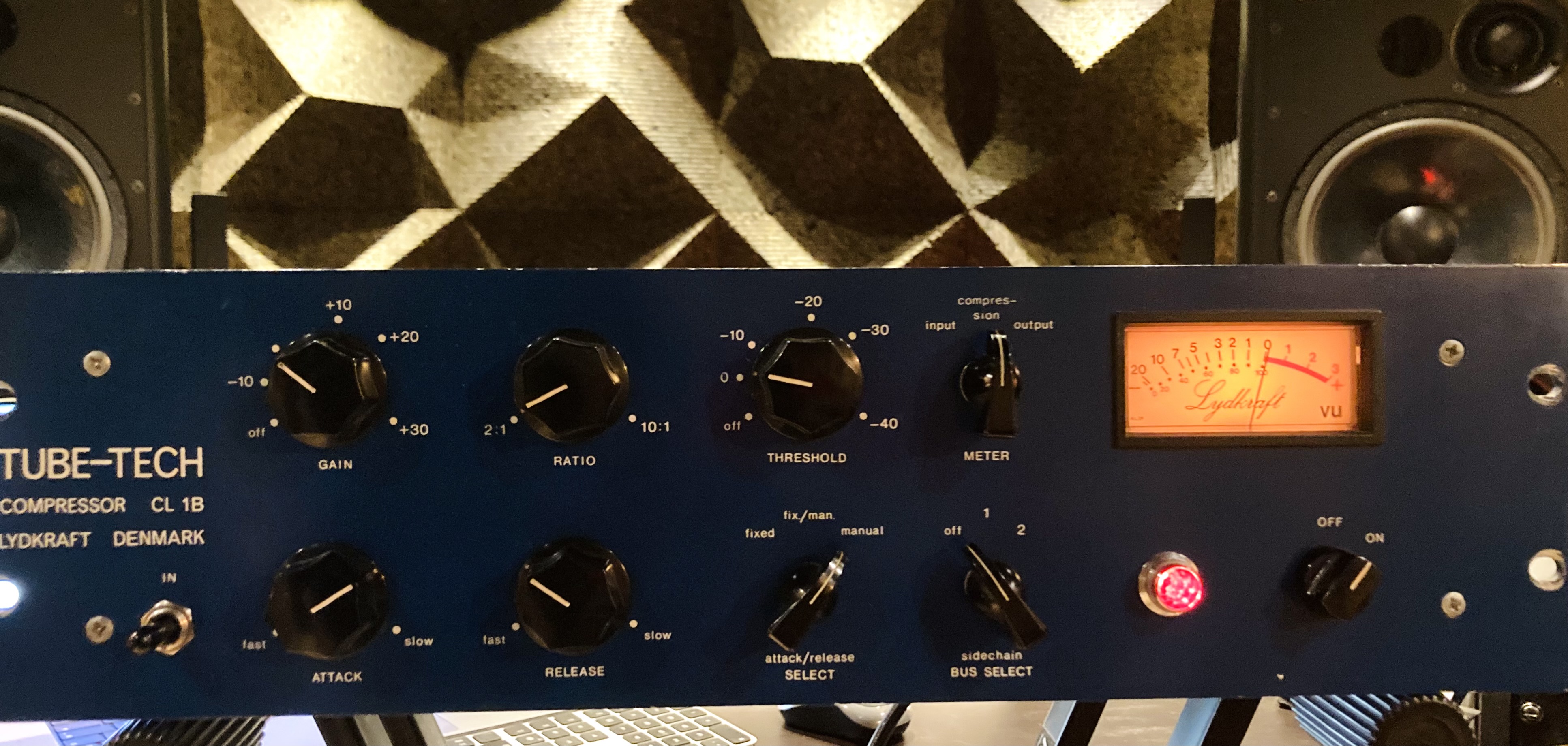 CL1B - Tube-Tech CL1B - Audiofanzine