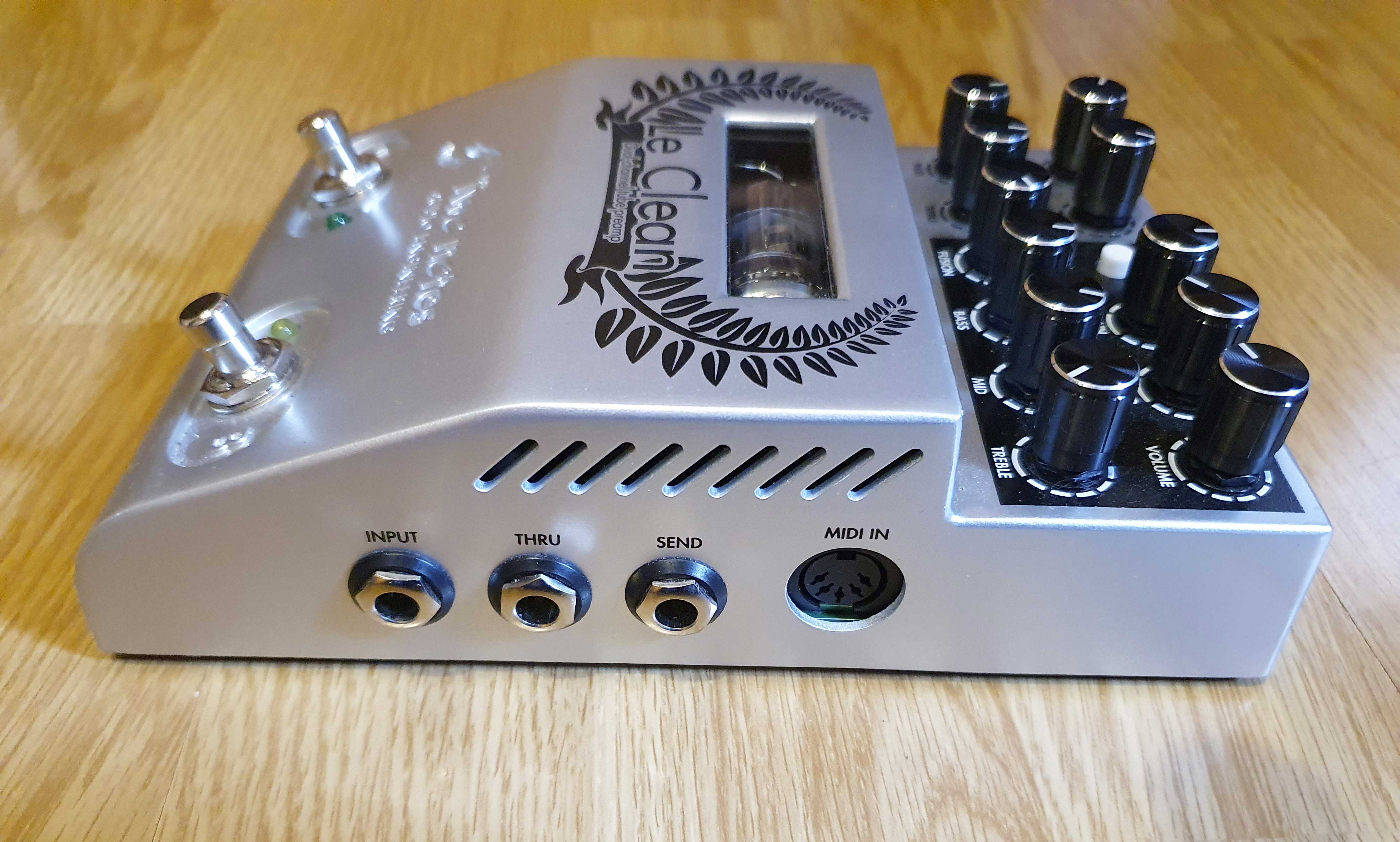 Le Clean - Two Notes Audio Engineering Le Clean - Audiofanzine