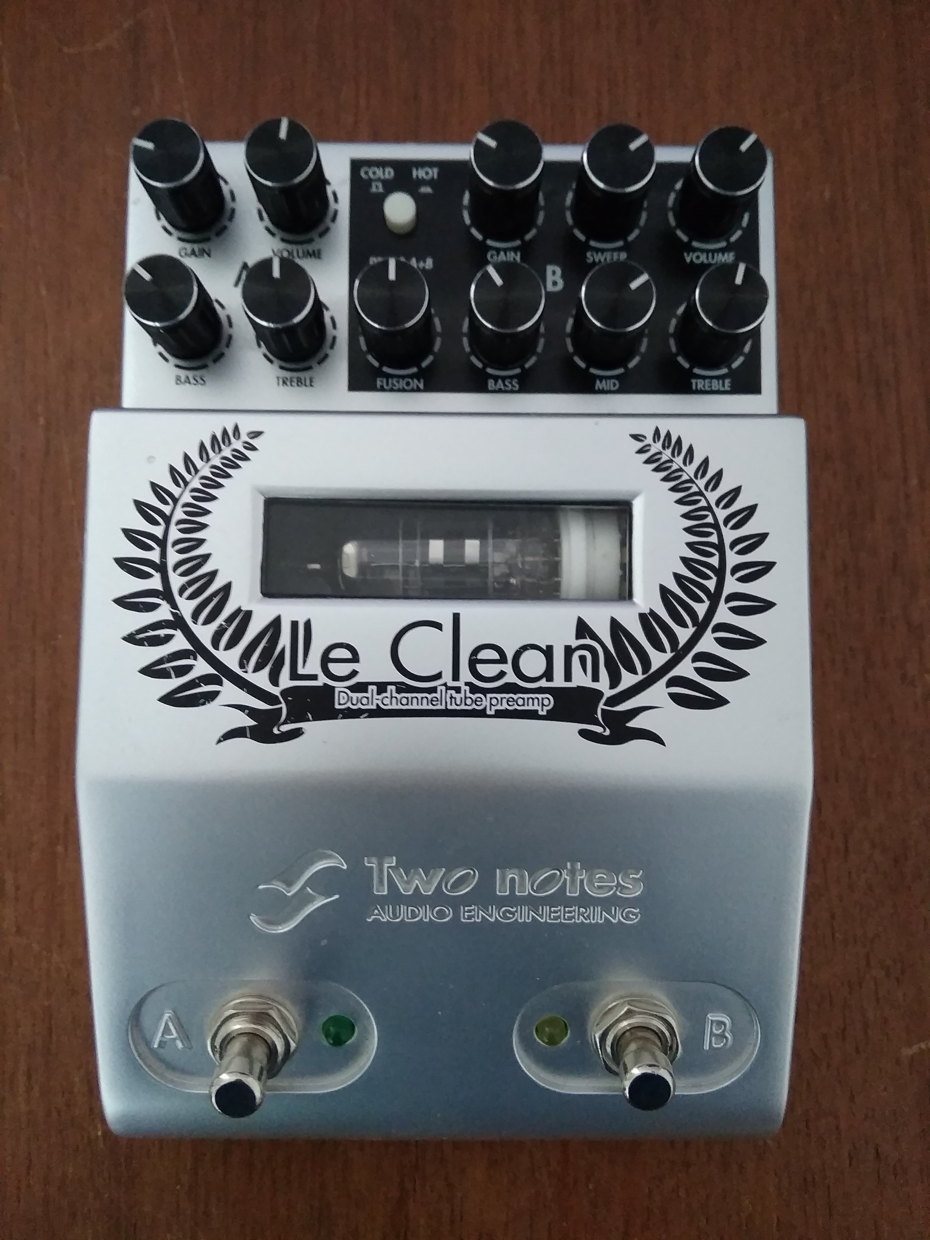 Le Clean - Two Notes Audio Engineering Le Clean - Audiofanzine