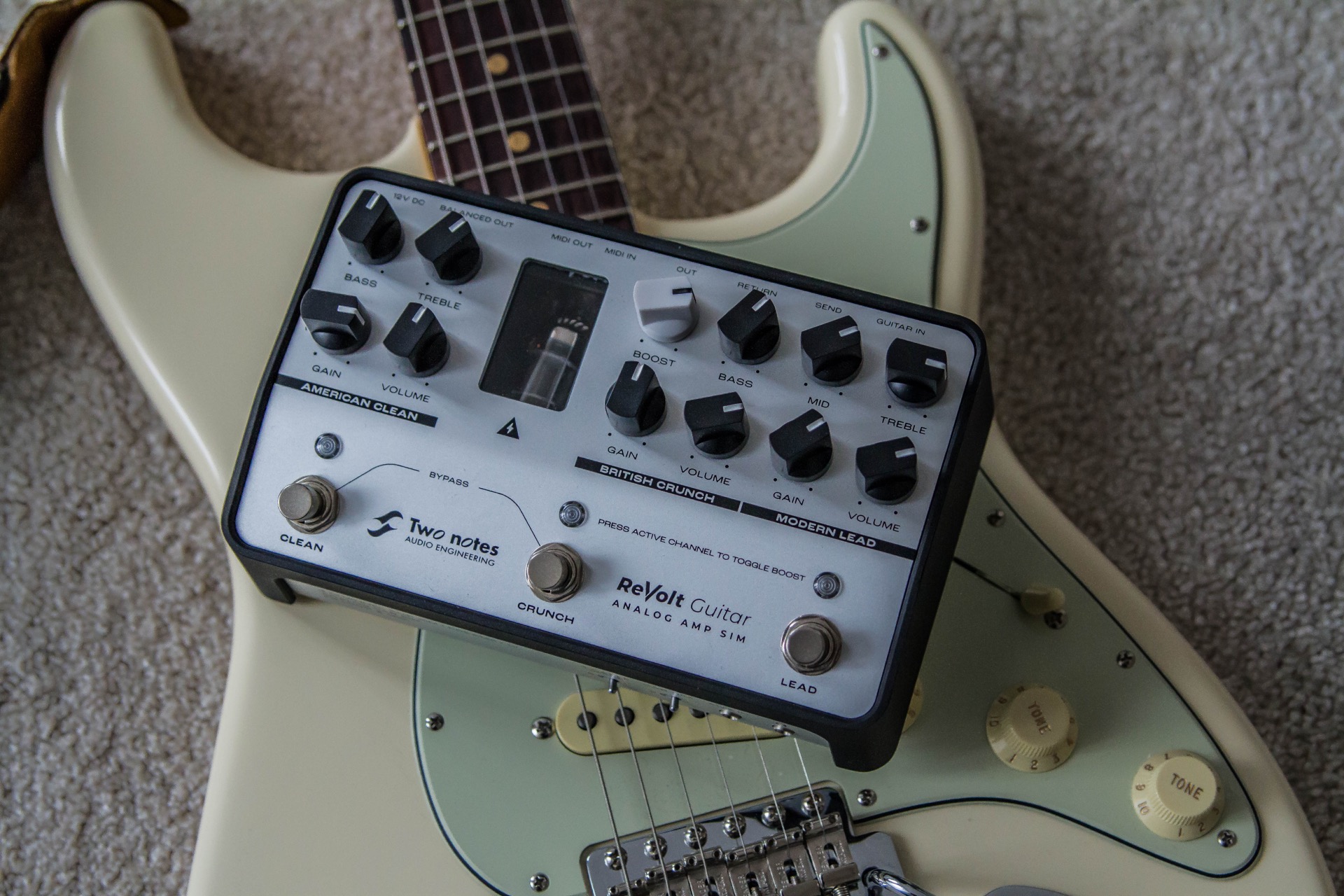 ReVolt Guitar - Two Notes Audio Engineering ReVolt Guitar - Audiofanzine