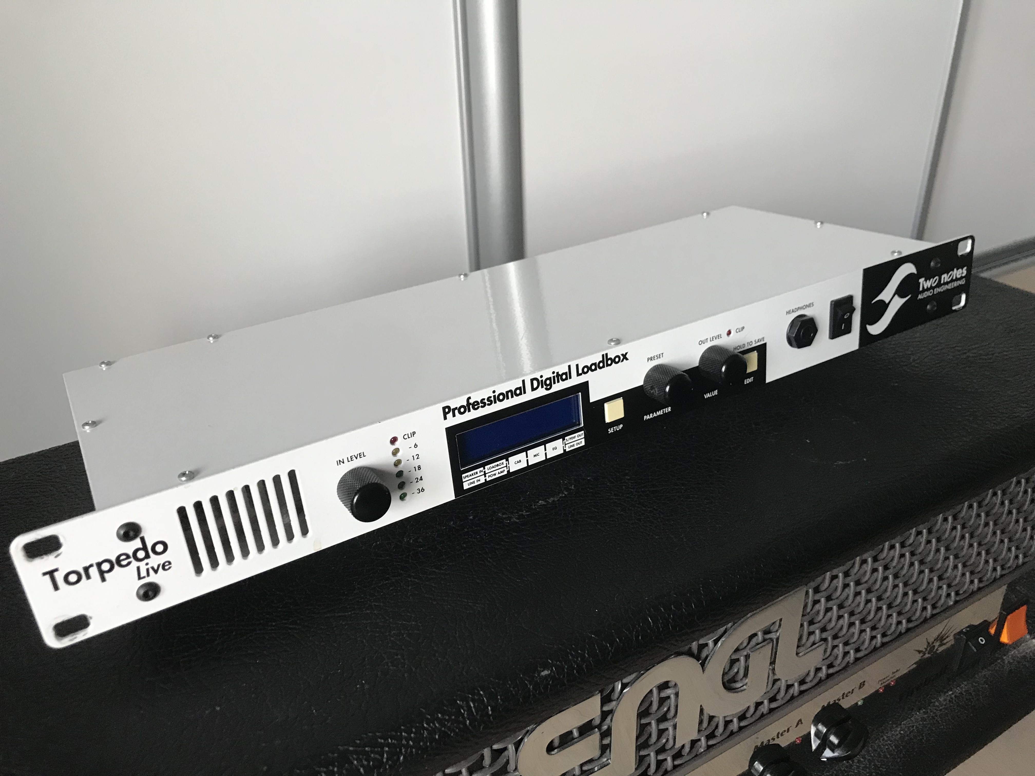 Torpedo Live - Two Notes Audio Engineering Torpedo Live - Audiofanzine