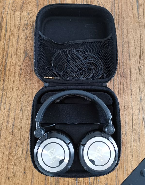 PRO 900 - Ultrasone PRO 900 - Audiofanzine