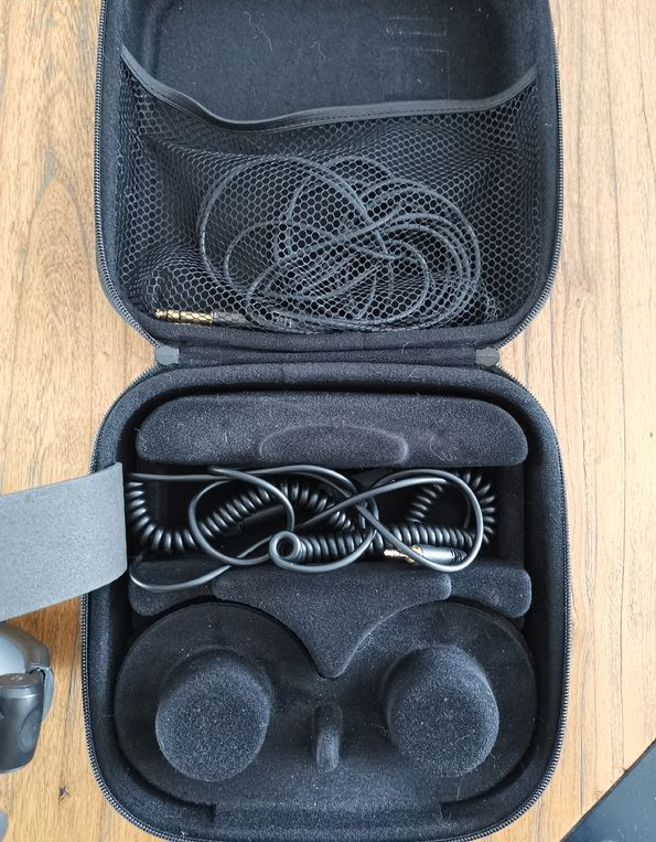 PRO 900 - Ultrasone PRO 900 - Audiofanzine