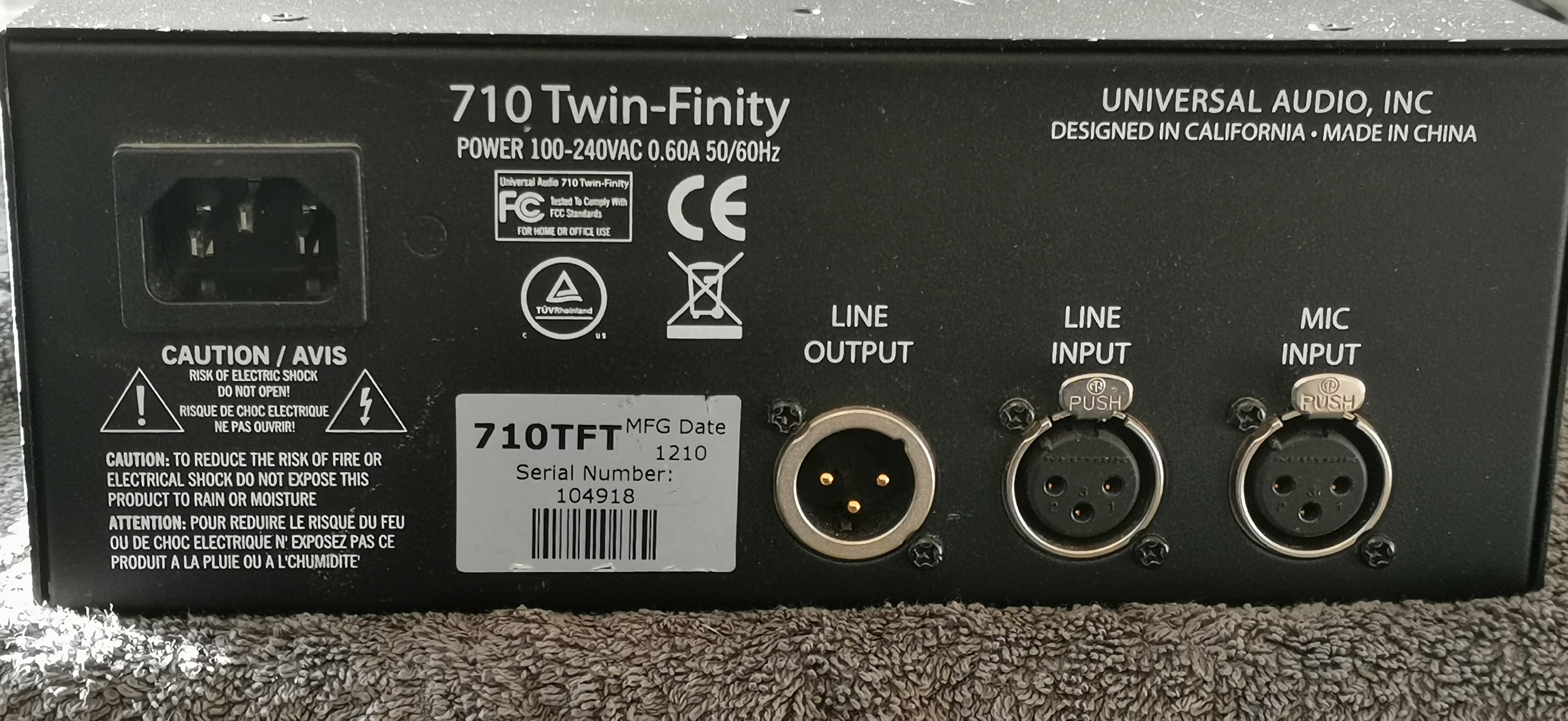 710 Twin-Finity - Universal Audio 710 Twin-Finity - Audiofanzine