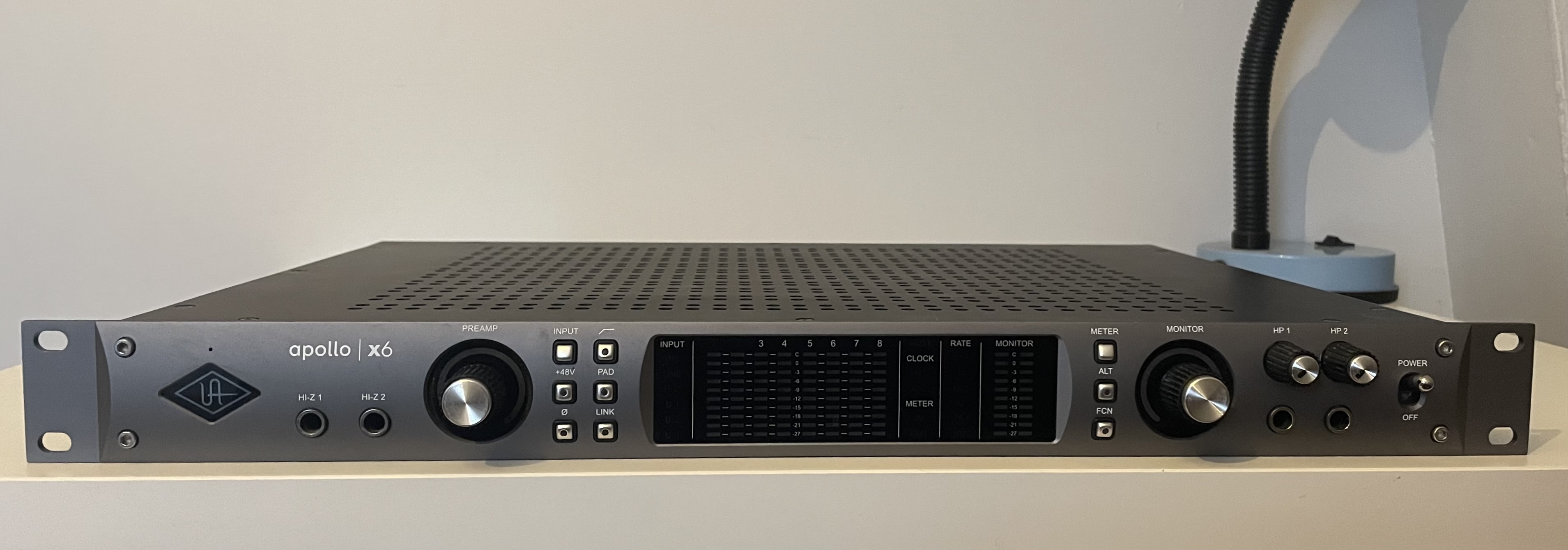 Apollo x6 - Universal Audio Apollo x6 - Audiofanzine