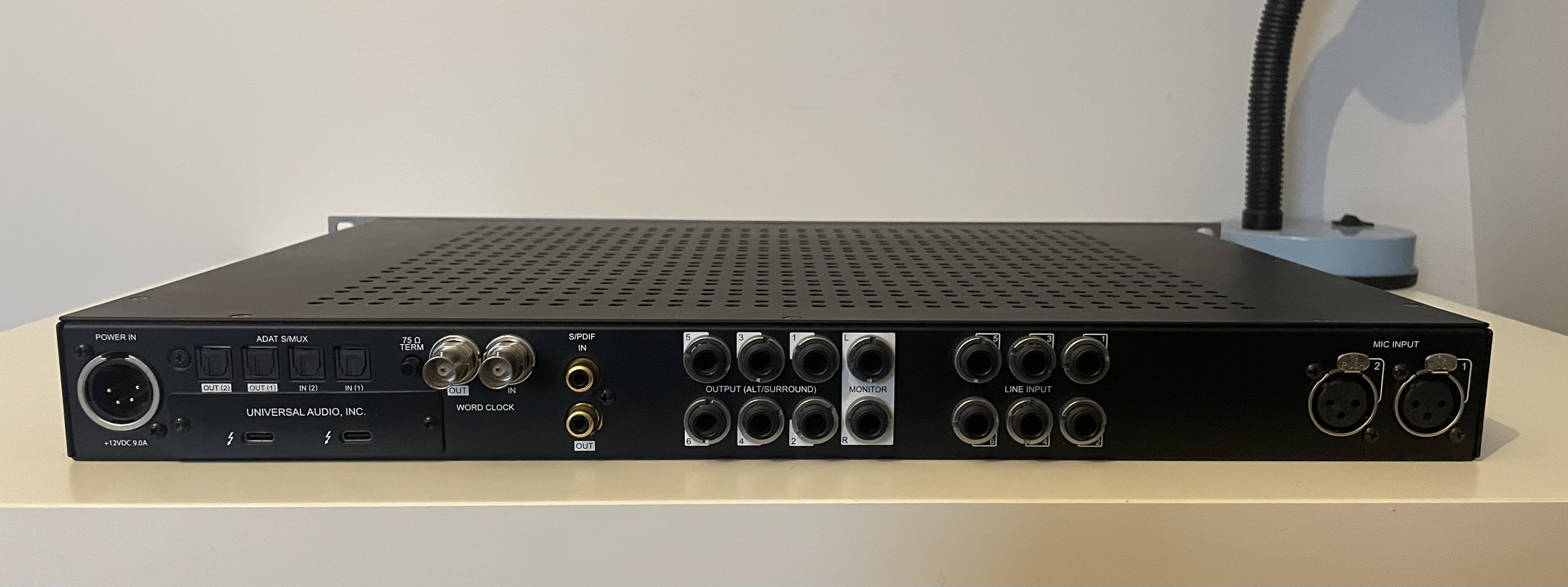 Apollo x6 - Universal Audio Apollo x6 - Audiofanzine