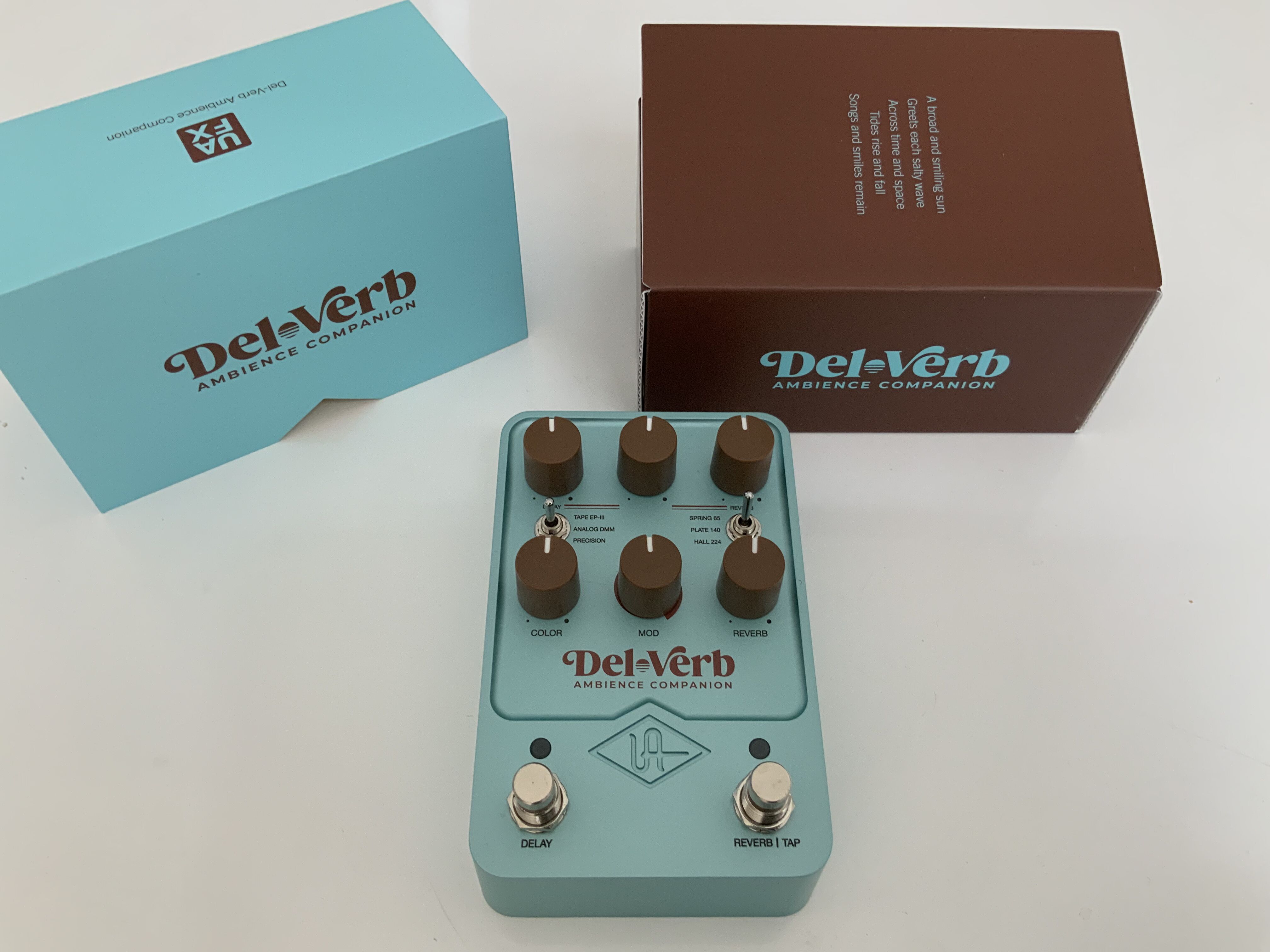 Del-Verb Ambience Companion Universal Audio - Audiofanzine