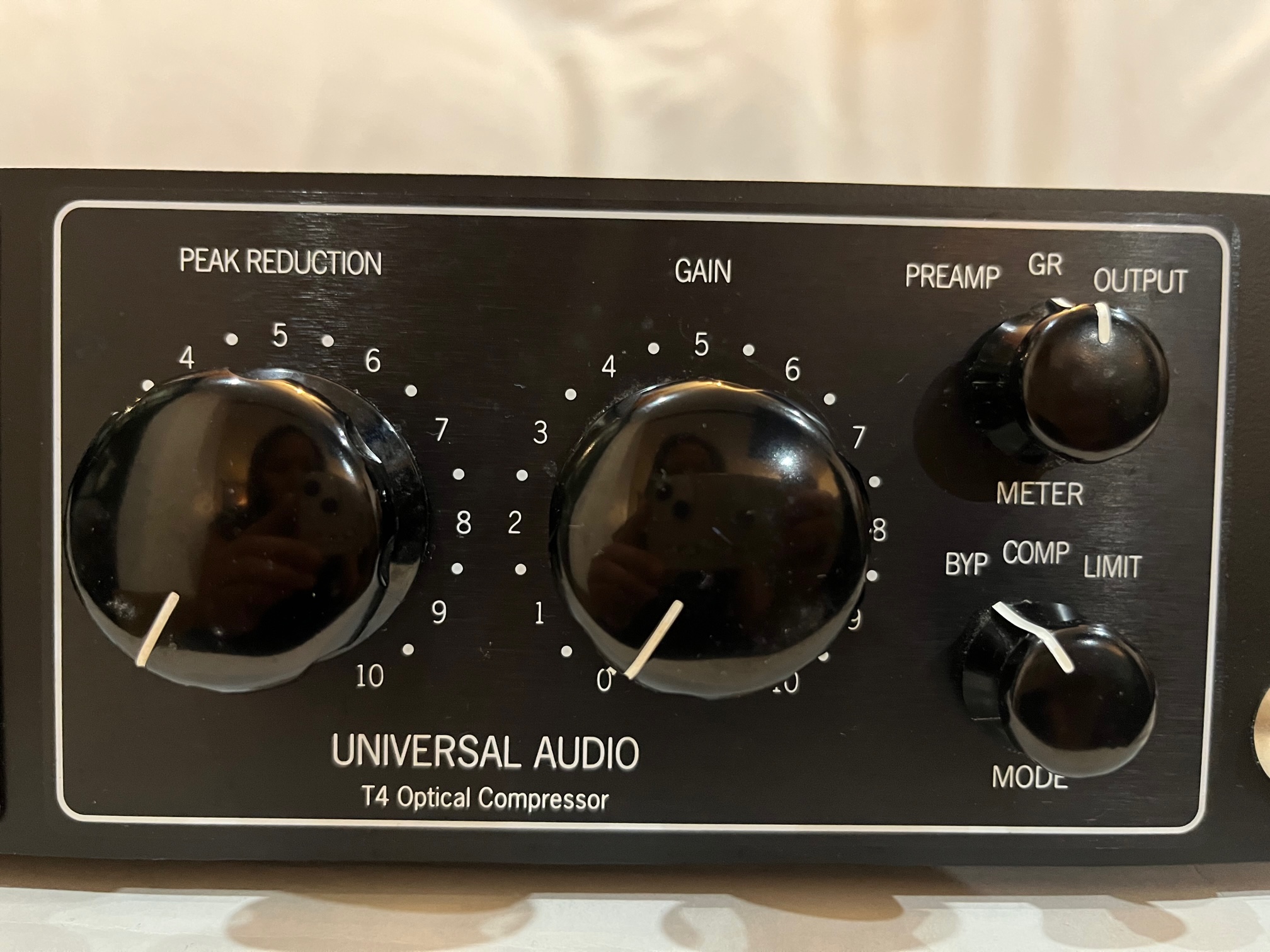 LA-610 MK II - Universal Audio LA-610 MK II - Audiofanzine