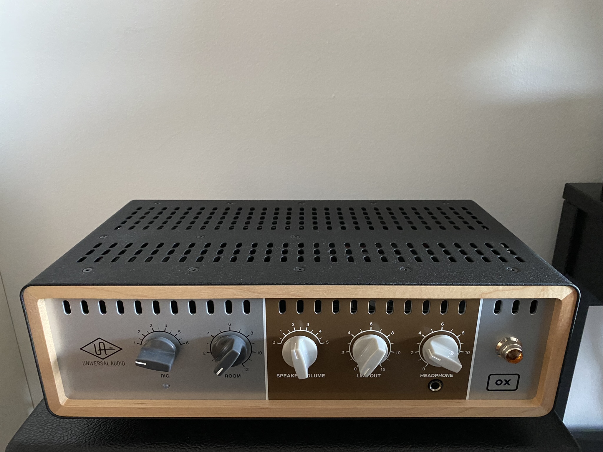 OX - Universal Audio OX - Audiofanzine