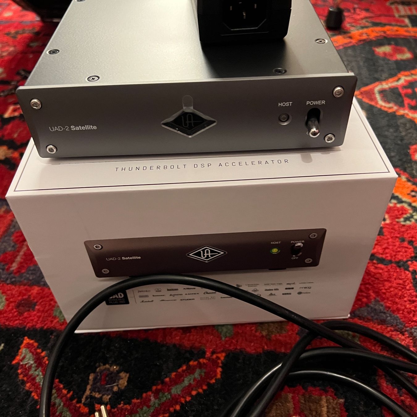UAD-2 Satellite Thunderbolt 3 - QUAD Core Universal Audio - Audiofanzine