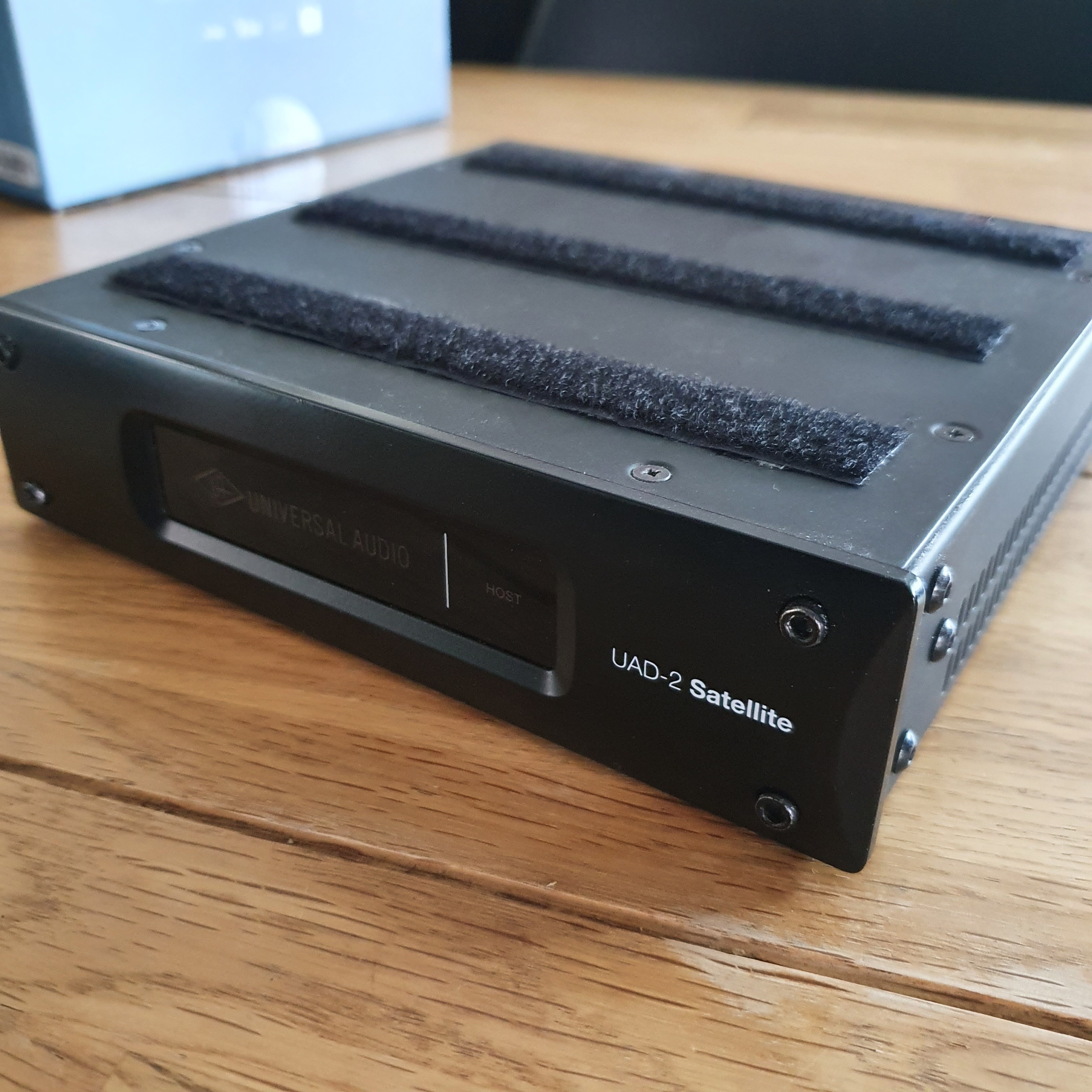 UAD-2 Satellite Thunderbolt - Octo Core Universal Audio - Audiofanzine