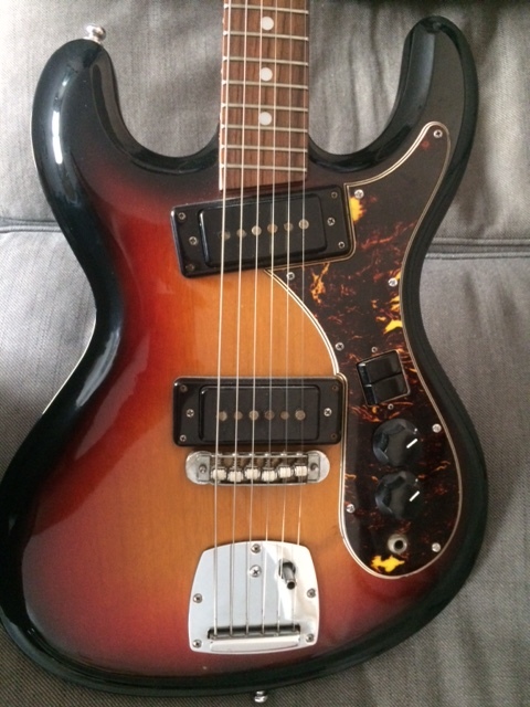 Hi-Flyer - Univox Hi-Flyer - Audiofanzine