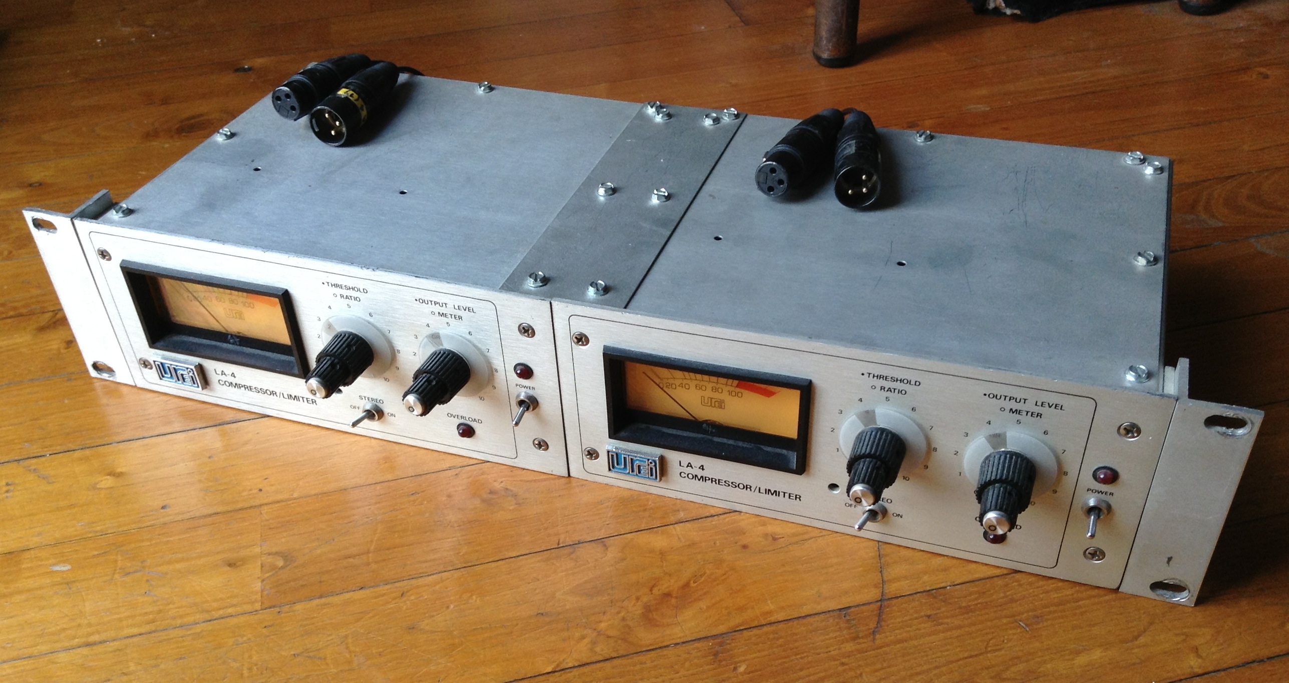 LA-4 &S - Urei / Jbl LA-4 "s - Audiofanzine