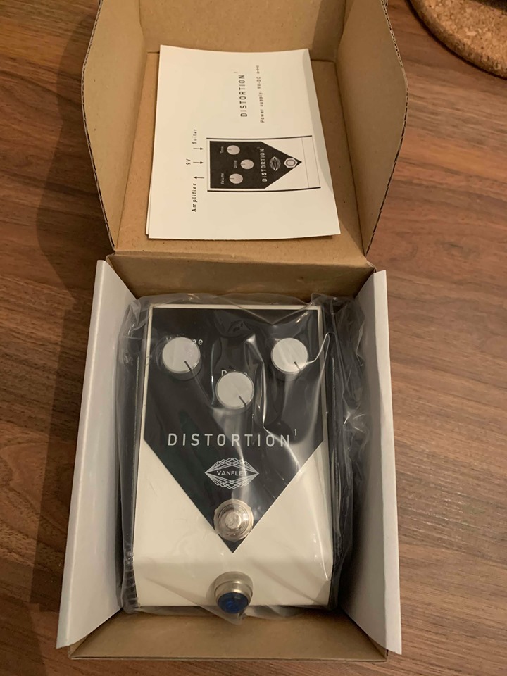 Distortion1 - Vanflet Distortion1 - Audiofanzine