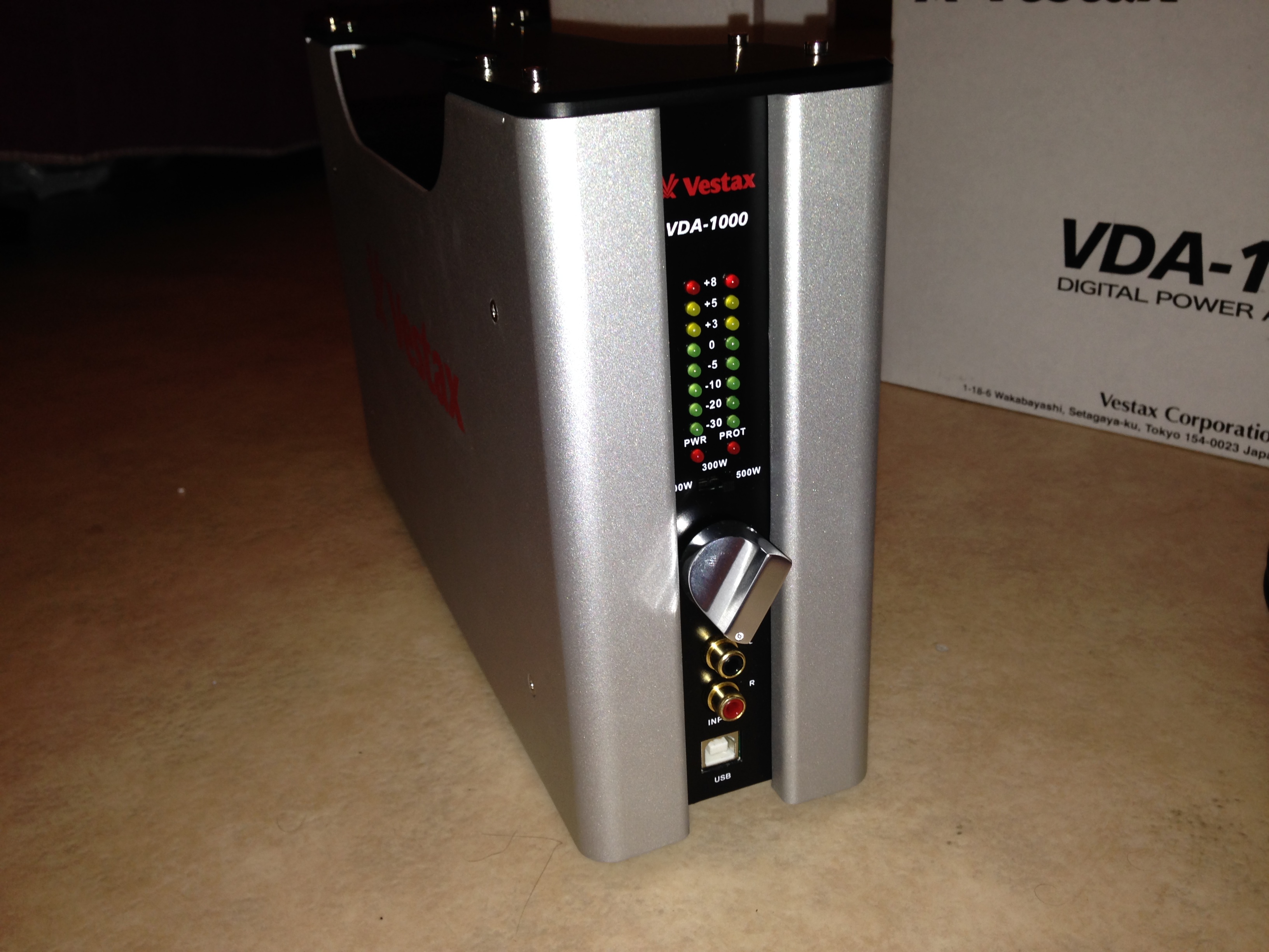 VDA1000 - Vestax VDA1000 - Audiofanzine