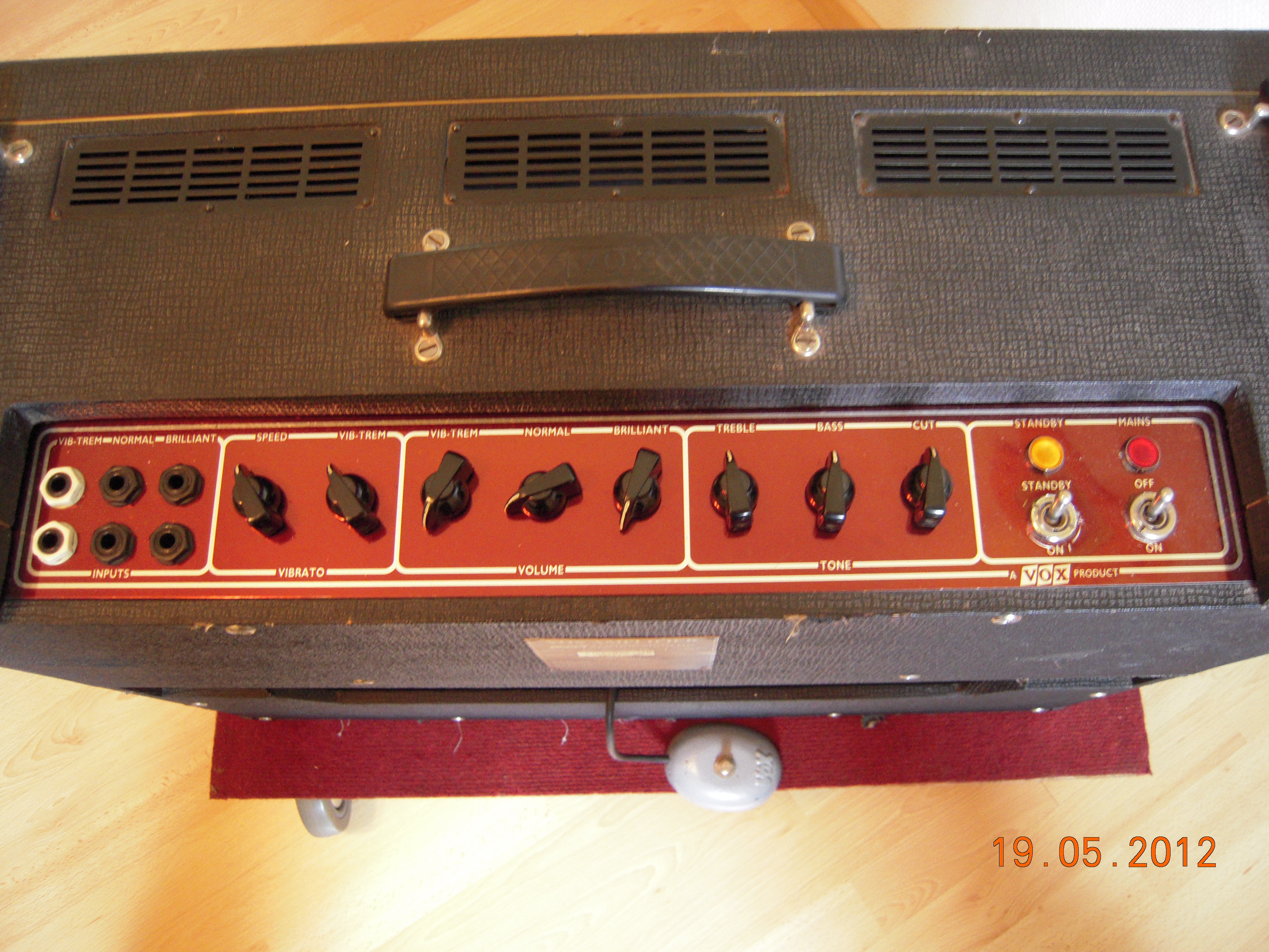Photo Vox AC30 6/TB : Vox AC30 6 / TB (#433578) - Audiofanzine