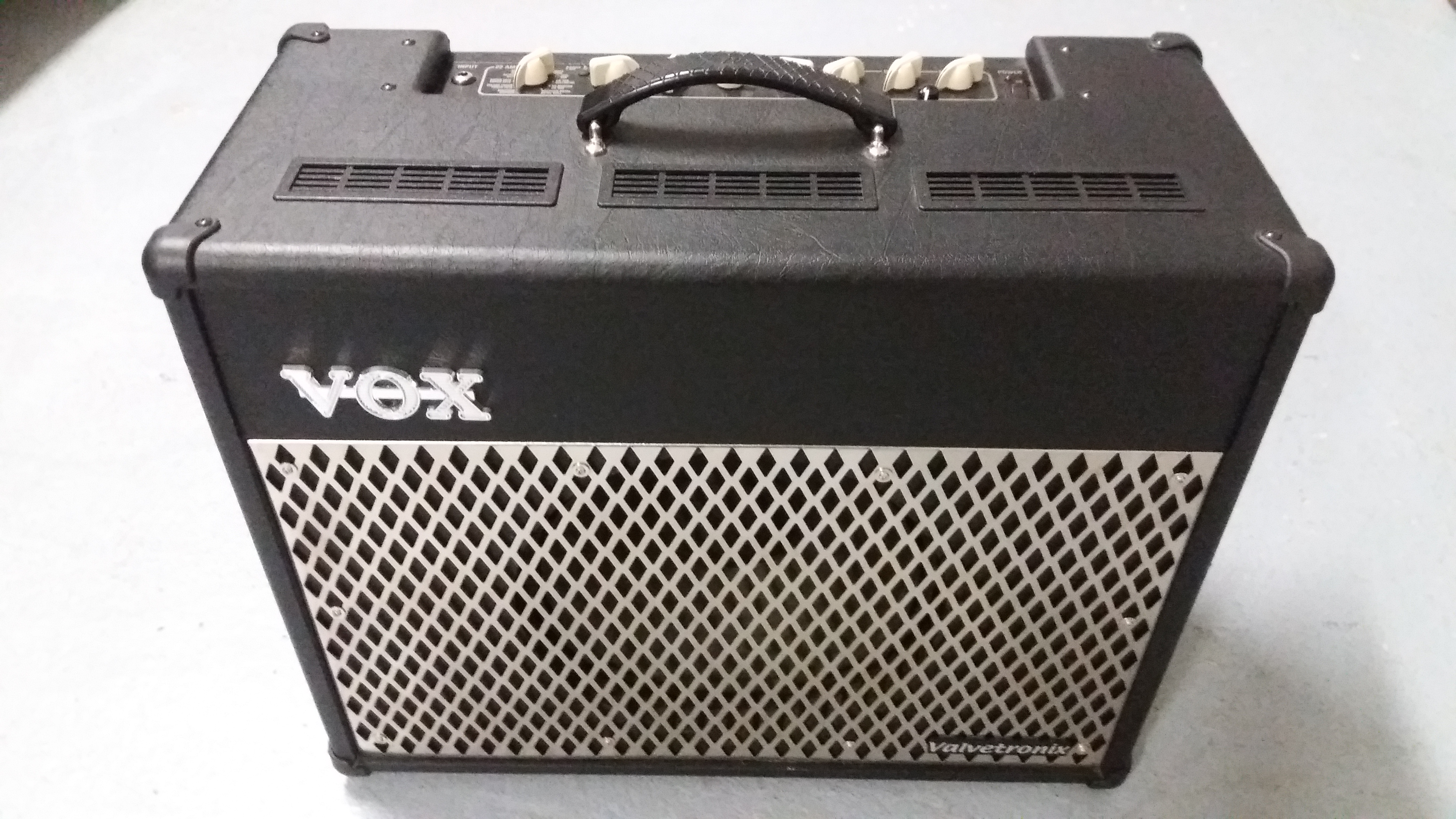 AD50VT - Vox AD50VT - Audiofanzine