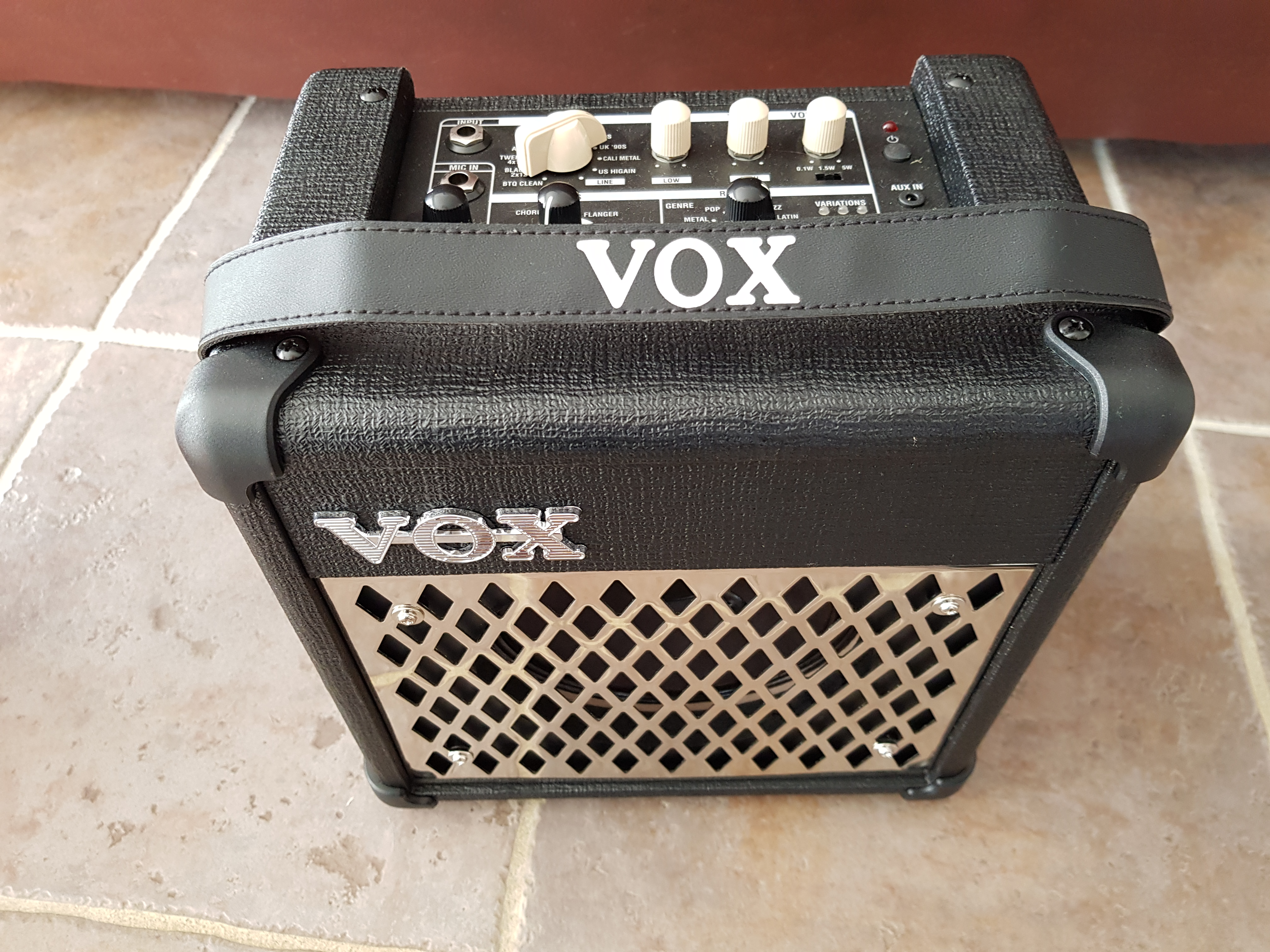 MINI5 RHYTHM - Vox Mini5 Rhythm - Audiofanzine