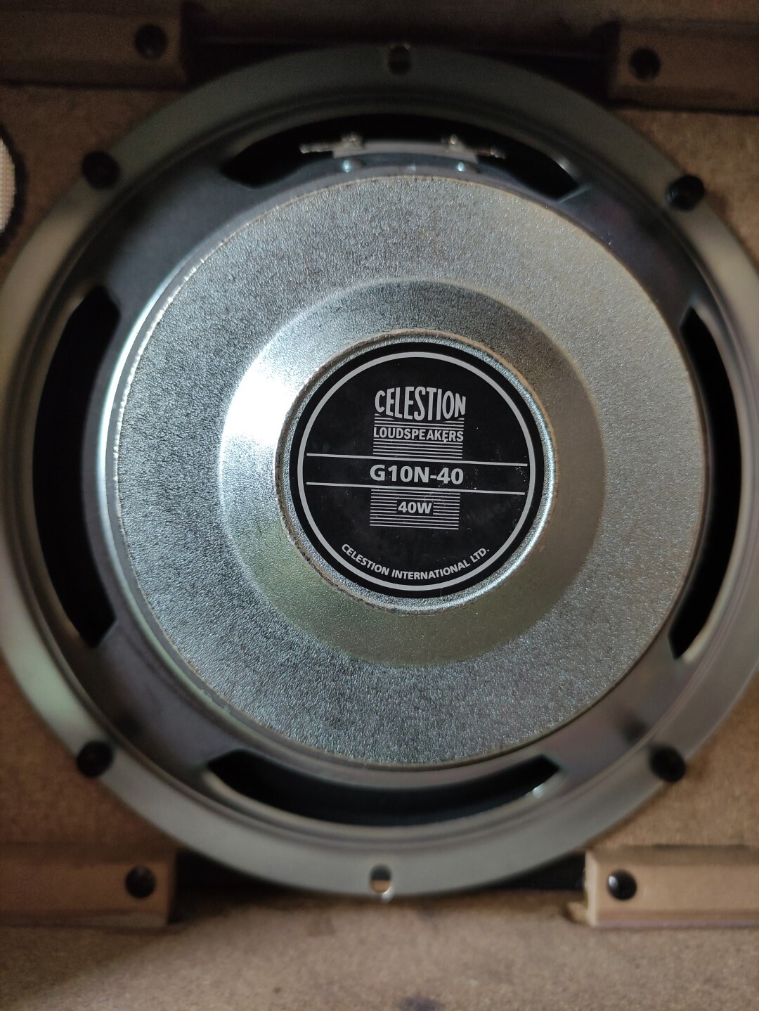 NT2H Lil' Night Train Head - Vox NT2H Lil' Night Train Head - Audiofanzine