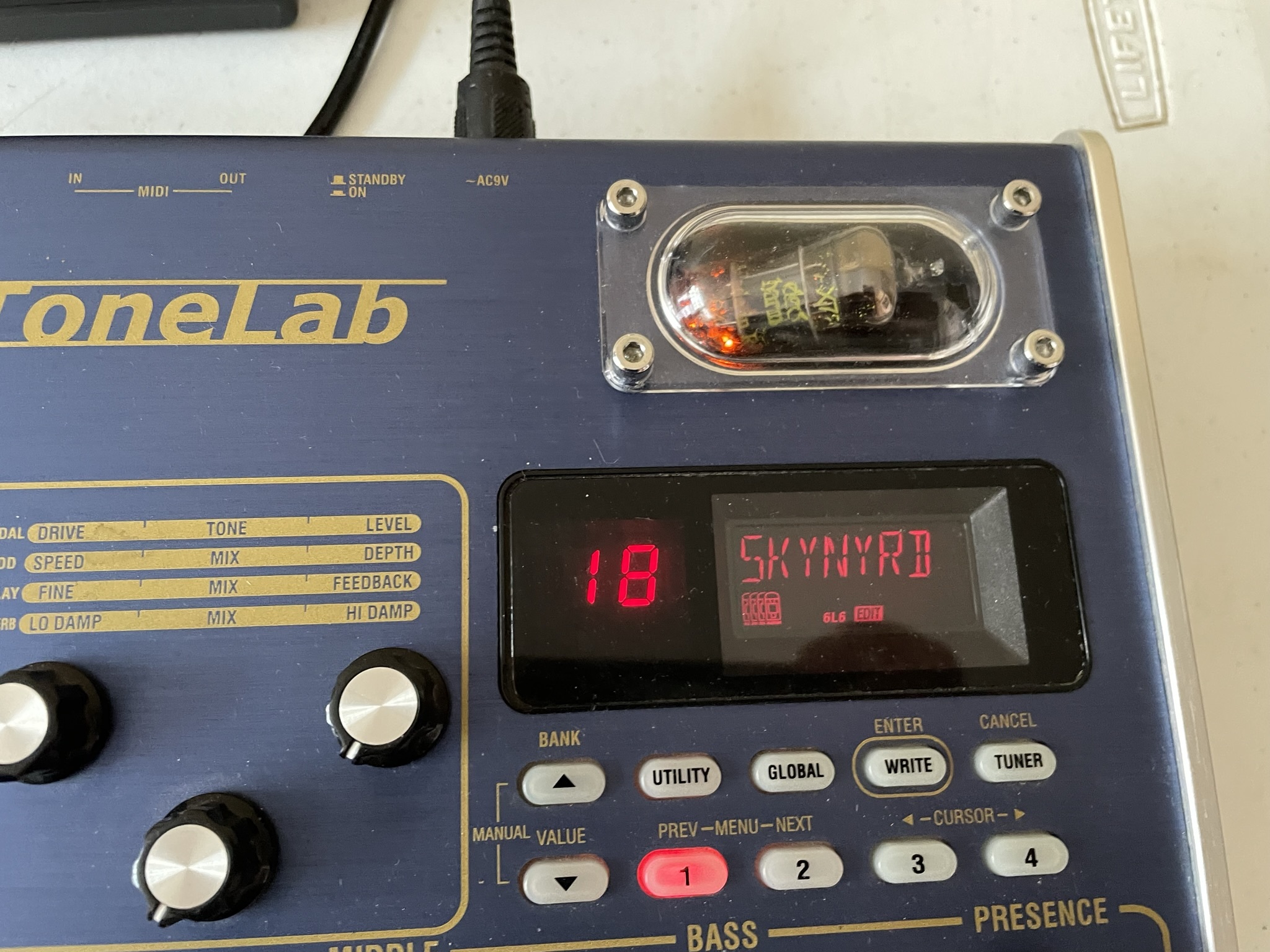 Tonelab - Vox Tonelab - Audiofanzine