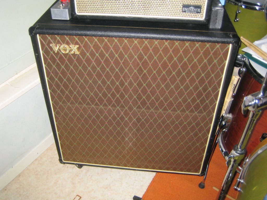 V412BN - Vox V412BN - Audiofanzine