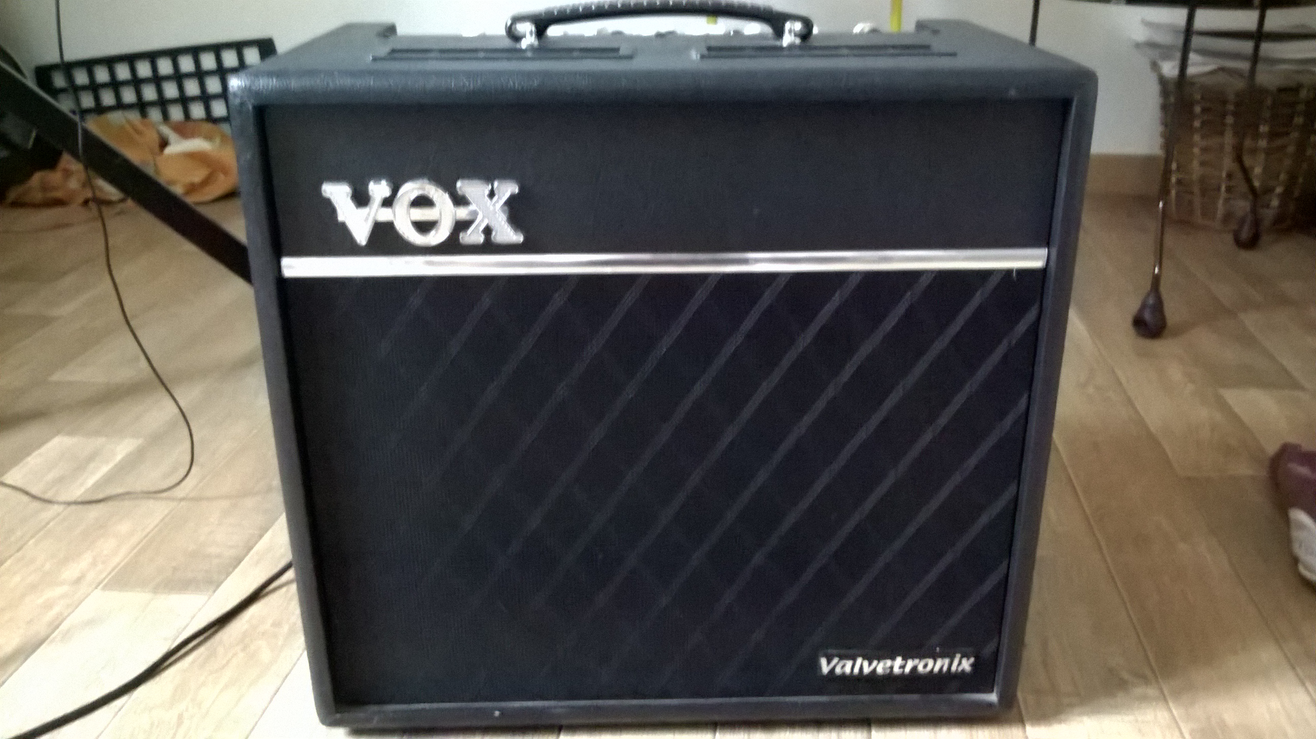 Photo Vox VT120+ : Vox VT120 + (#1024774) - Audiofanzine