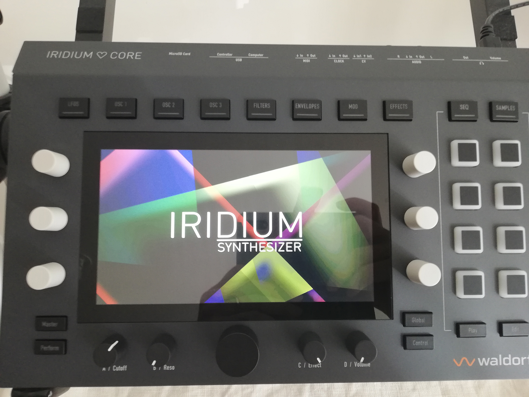 Iridium Core - Waldorf Iridium Core - Audiofanzine