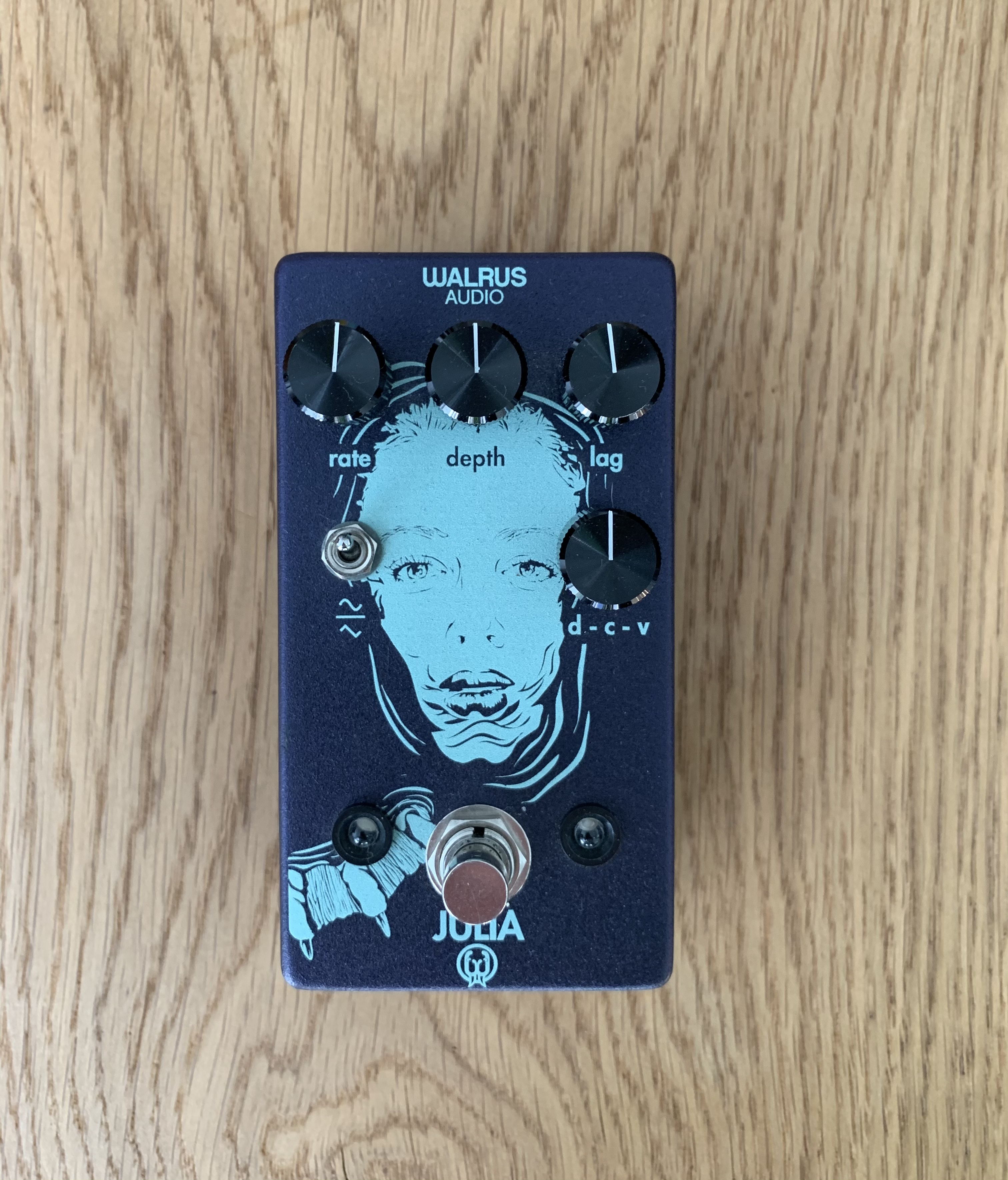 Julia Chorus/Vibrato - Walrus Audio Julia Chorus/Vibrato - Audiofanzine Julia Chorus/Vibrato - Walrus Audio Julia Chorus/Vibrato - Audiofanzine