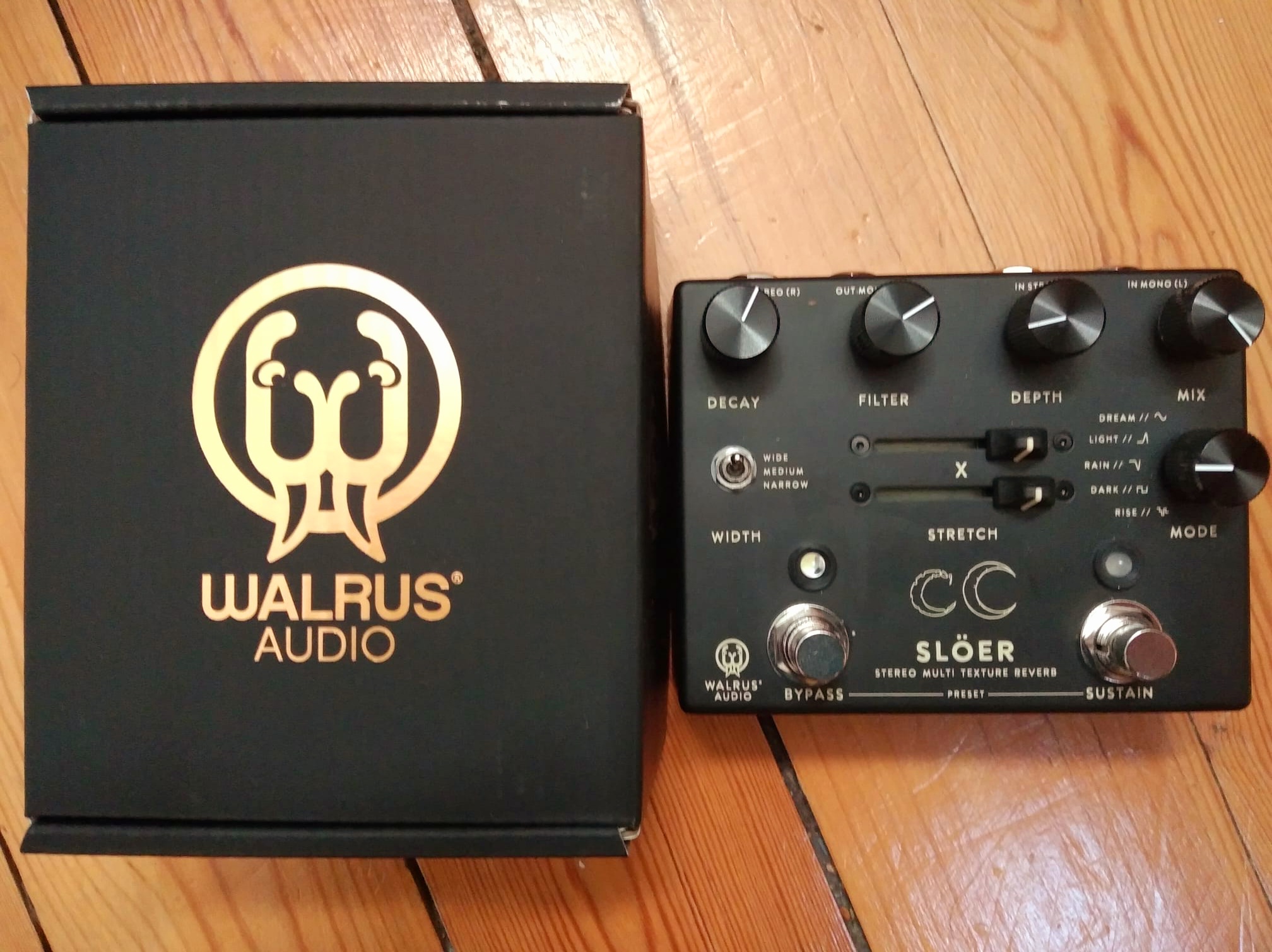 SLÖER (Stereo Ambient Reverb) Walrus Audio - Audiofanzine