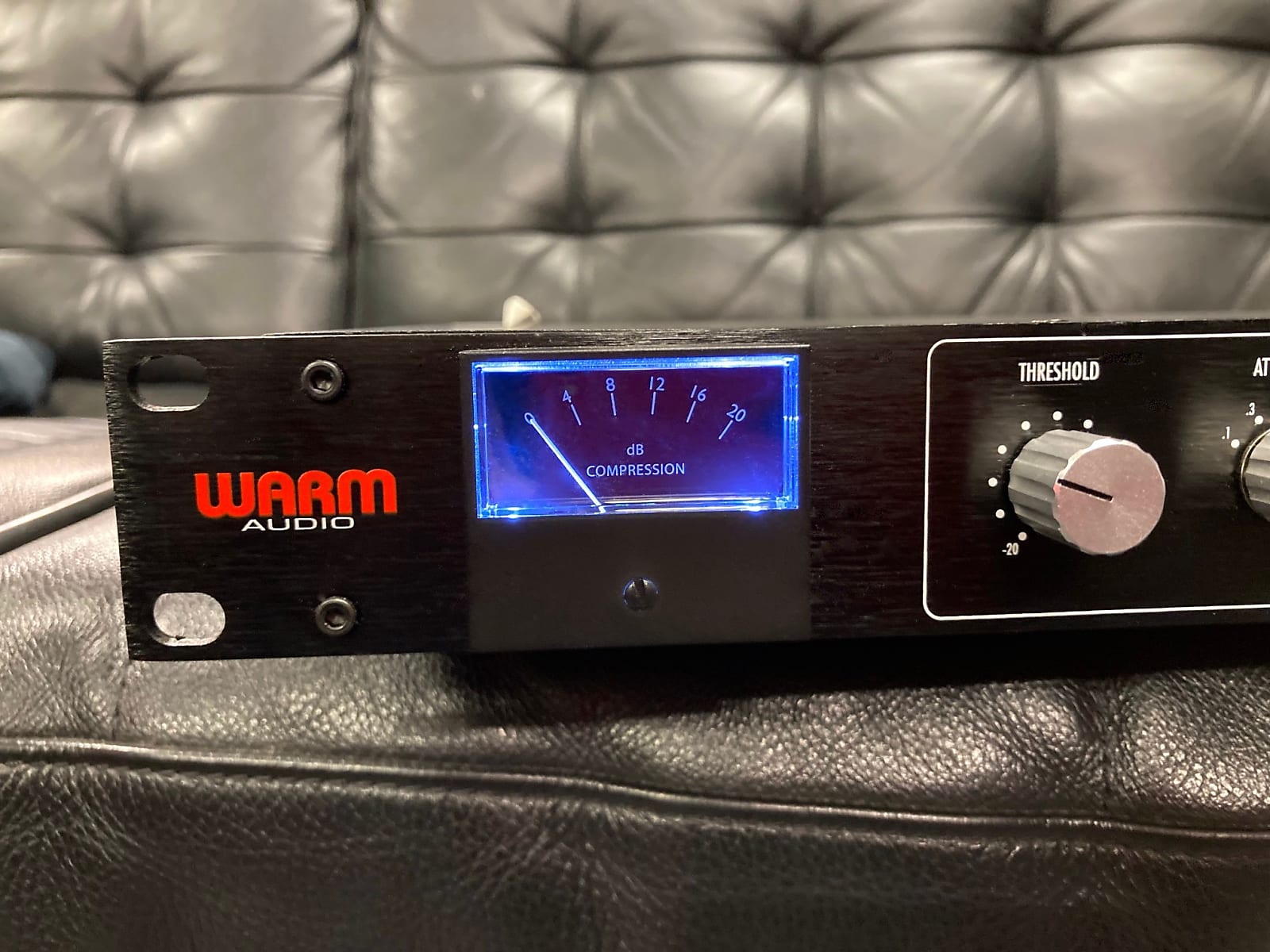 Bus-Comp - Warm Audio Bus-Comp - Audiofanzine