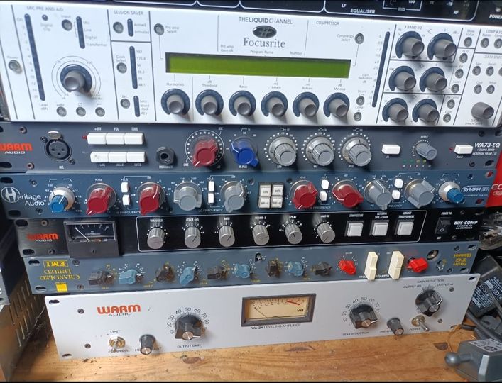 Bus-Comp - Warm Audio Bus-Comp - Audiofanzine