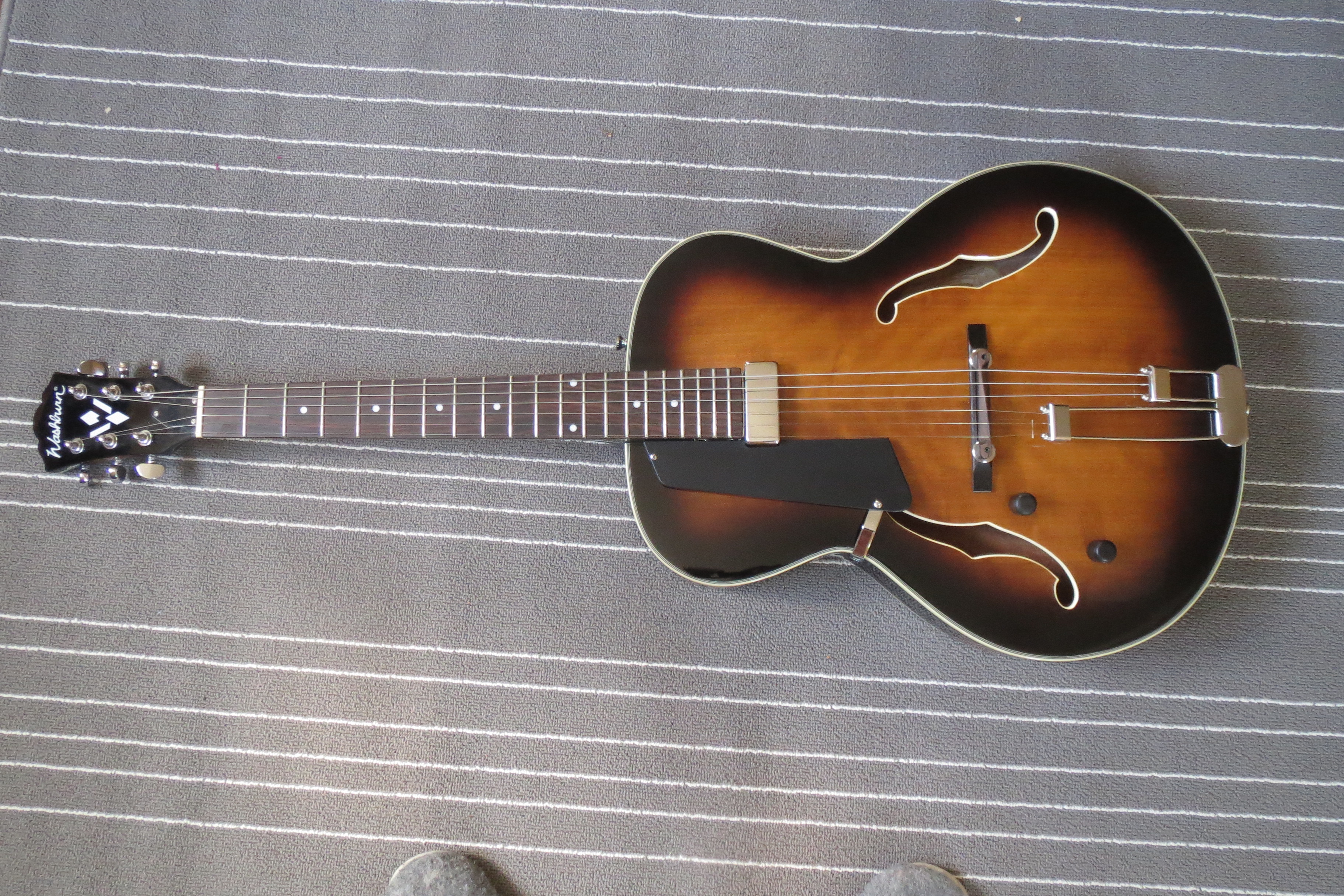 HB15 - Washburn HB15 - Audiofanzine