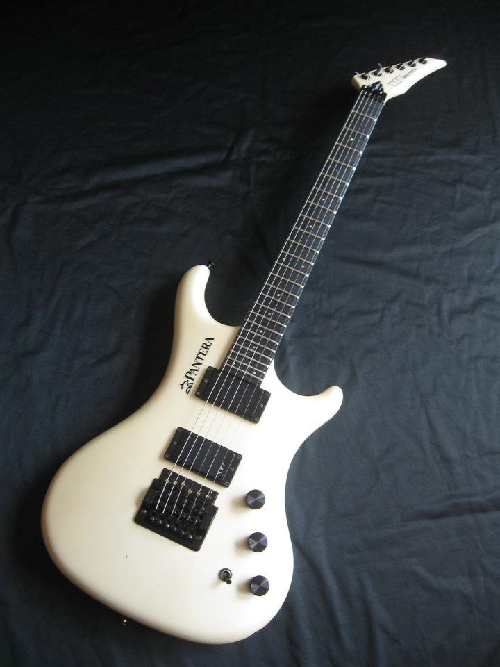 Westone Pantera X390 PW (Pearl White) (Aquitaine) - Audiofanzine