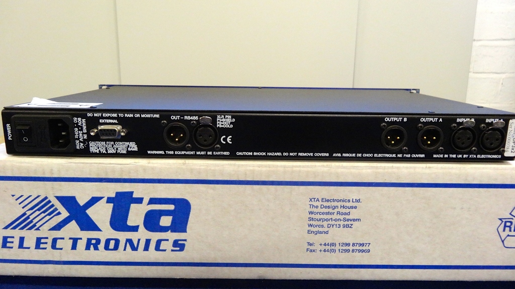 Photo Xta Electronics D2 : XTA D2 2 REAR (#1439558) - Audiofanzine