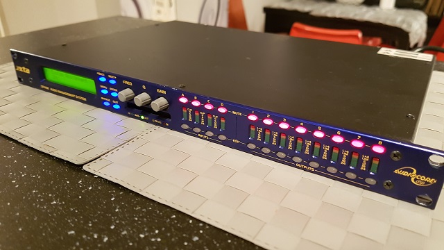 DP448 - Xta Electronics DP448 - Audiofanzine